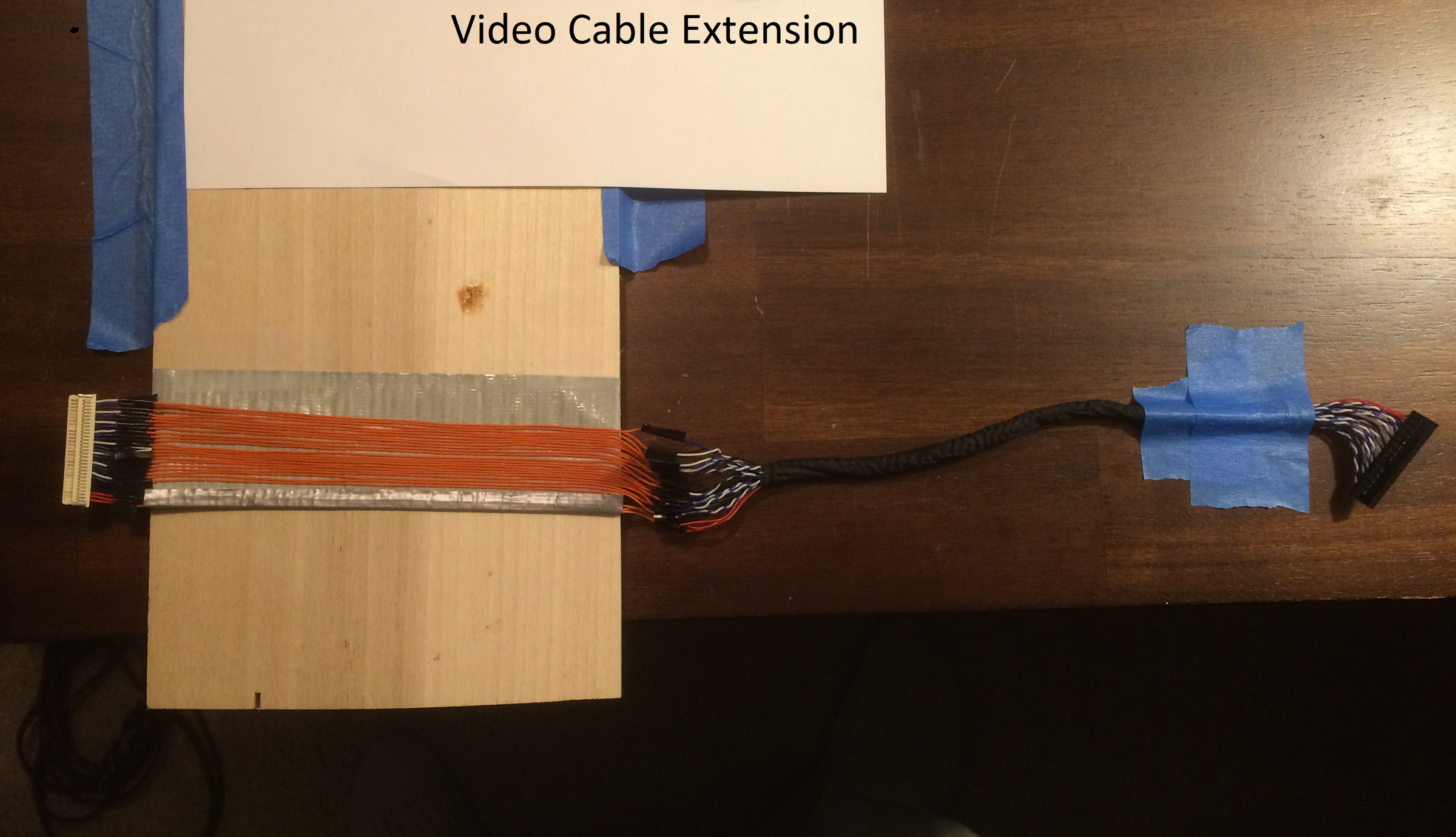 DIY Portable KVM Crashcart From Recycled Laptop Provides VGA Display ...