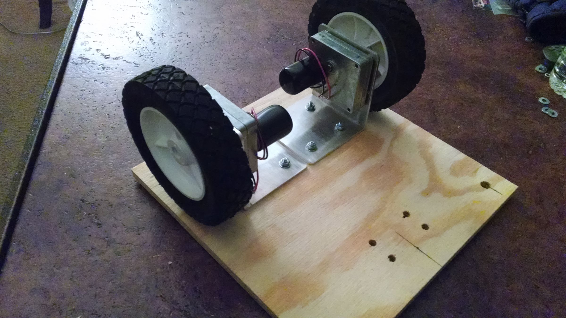 Build Your Own Max 95 Mobile Robot Base : 9 Steps - Instructables