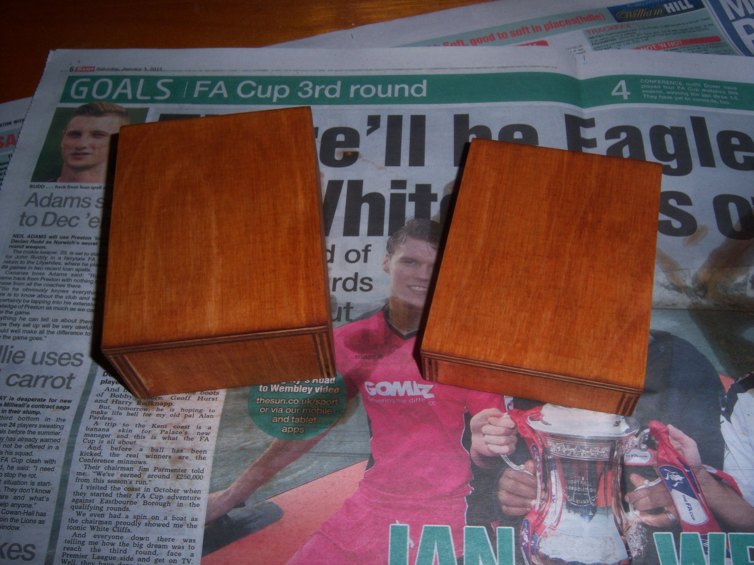 Wooden Minecraft Chest : 10 Steps - Instructables