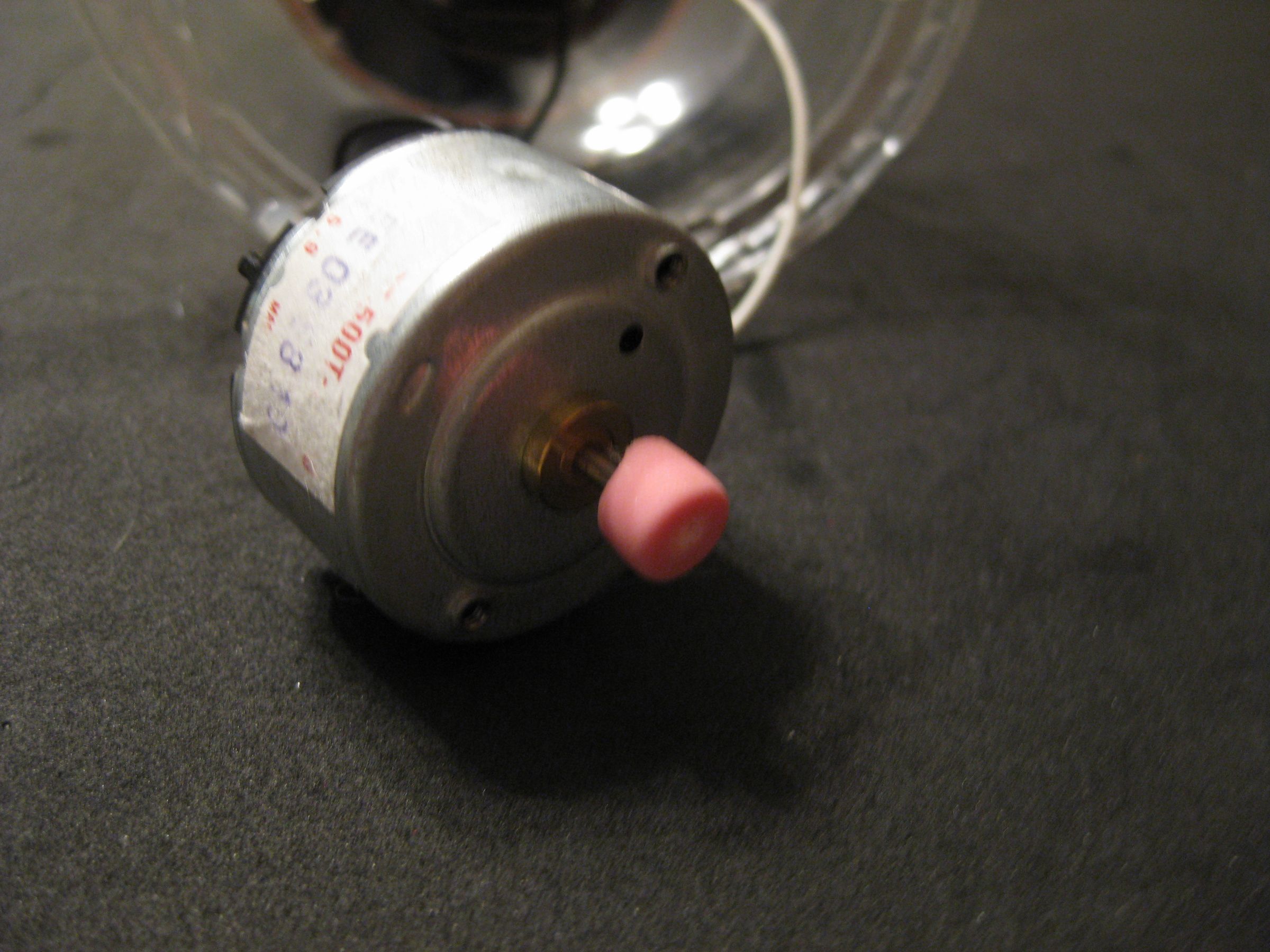 Solar WobbleBot : 6 Steps (with Pictures) - Instructables