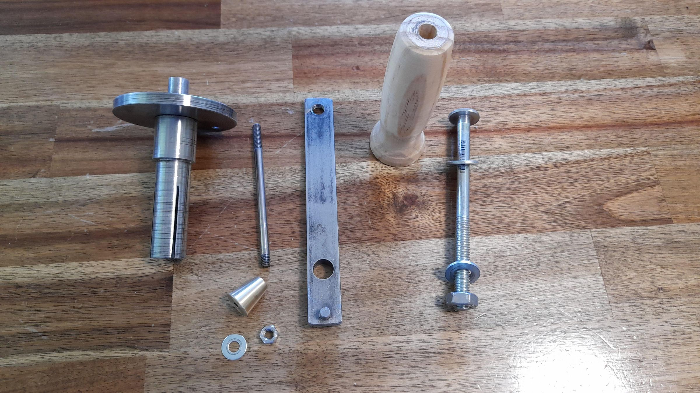 A Quick-release Spindle Crank for the Mini Lathe : 5 Steps (with ...