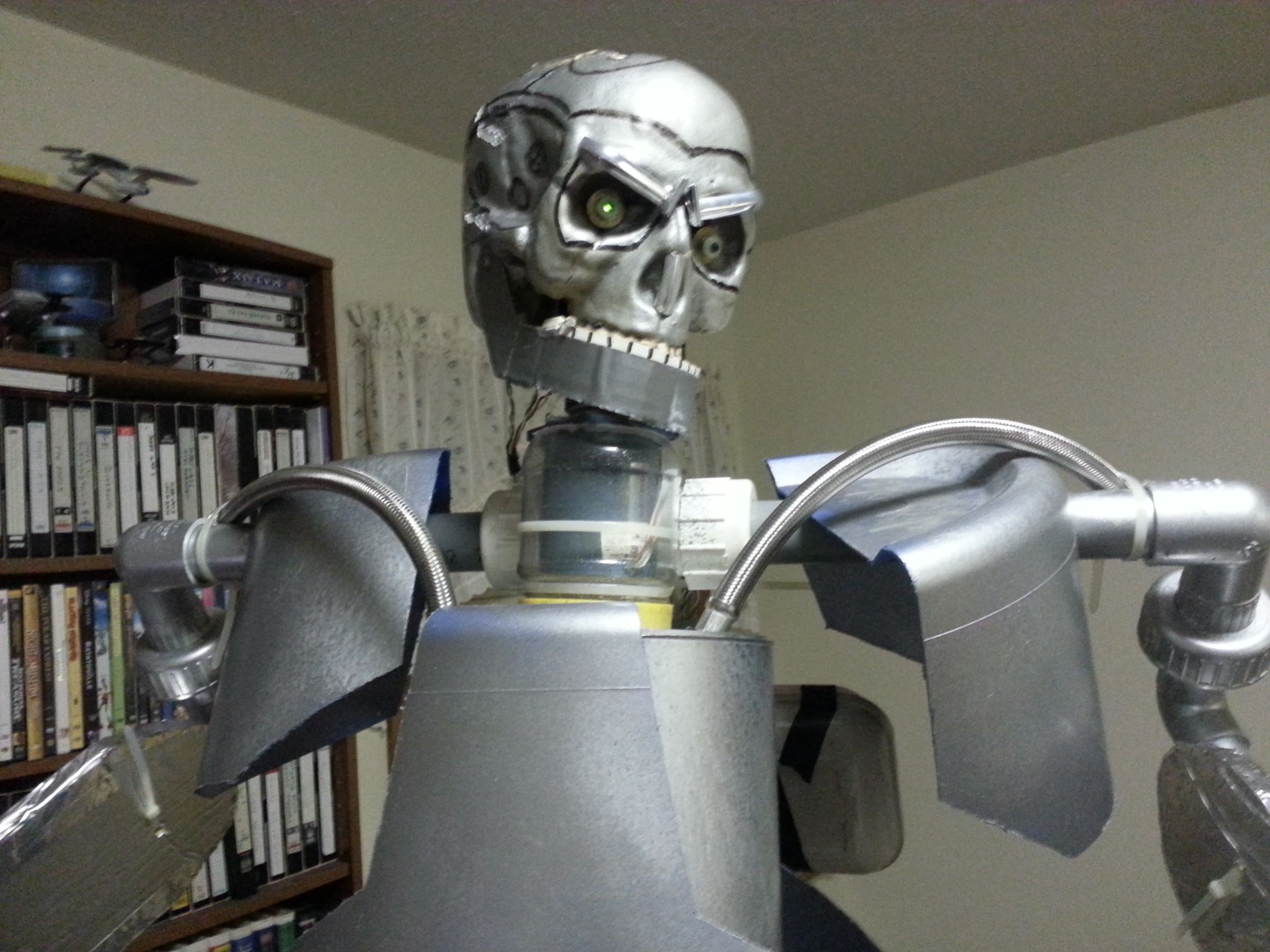 Lifesize Poseable Animatronic Endoskeleton : 7 Steps (with Pictures ...