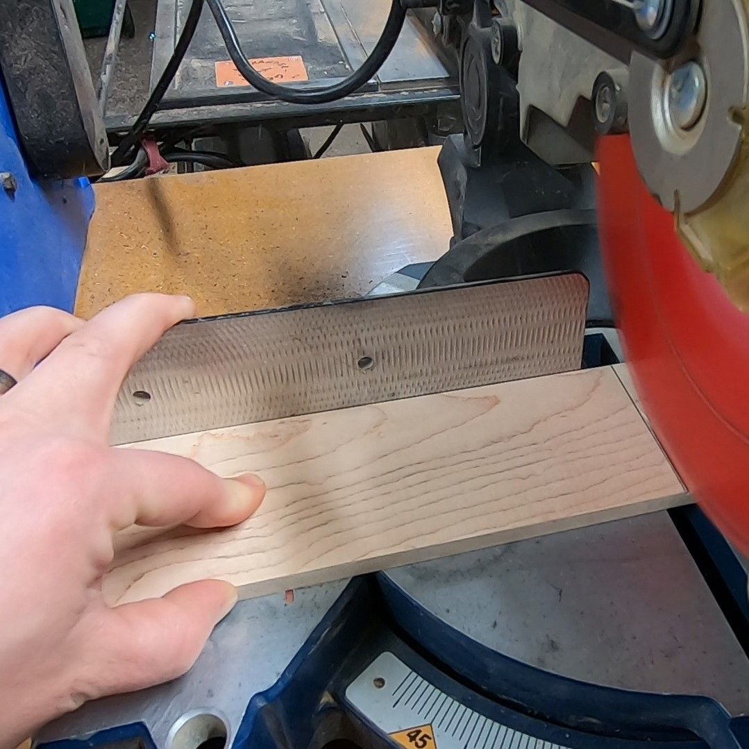 Live Edge Beer Caddy - 8 Pack : 18 Steps (with Pictures) - Instructables