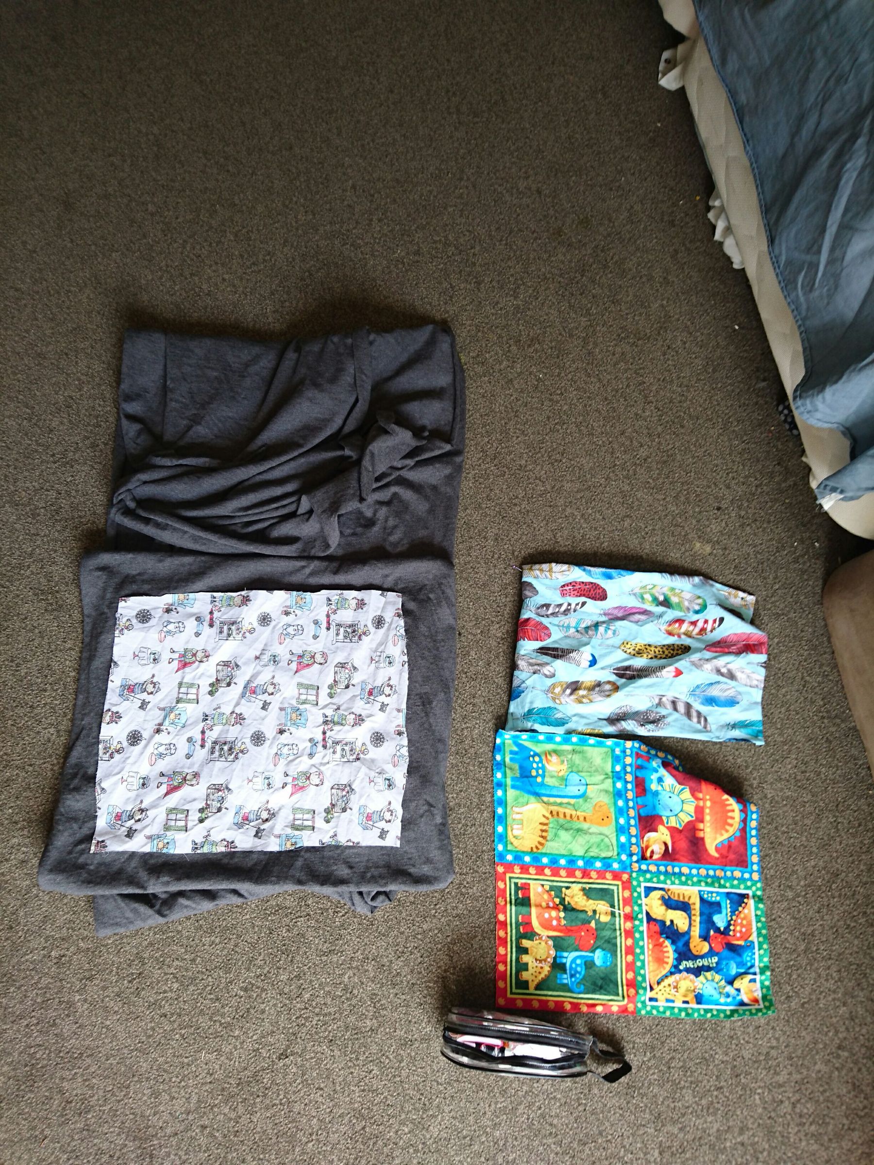 DIY Stretchy Wrap for Newborn Babywearing : 5 Steps (with Pictures ...