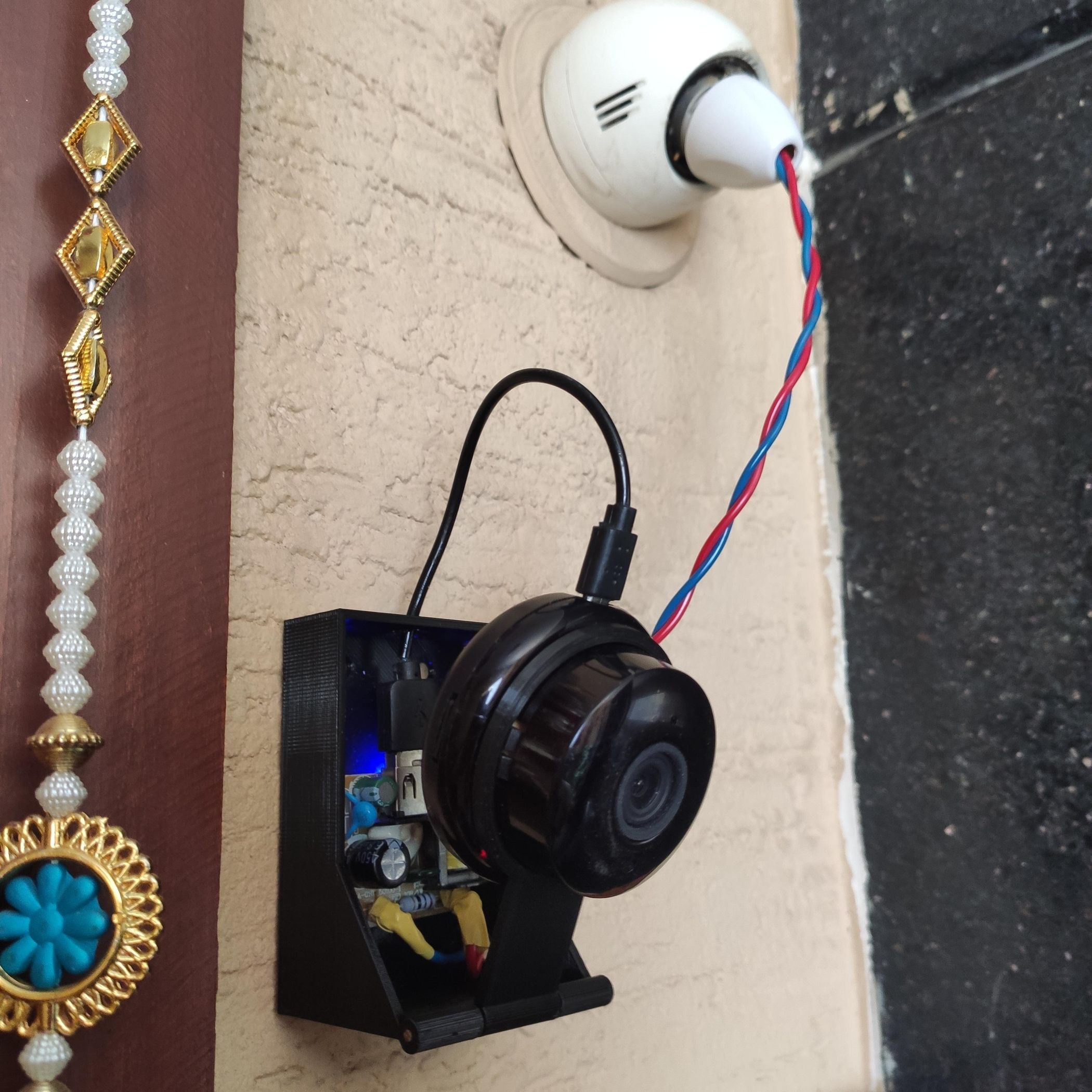 Simple Wifi CCTV for Your Door : 5 Steps (with Pictures) - Instructables