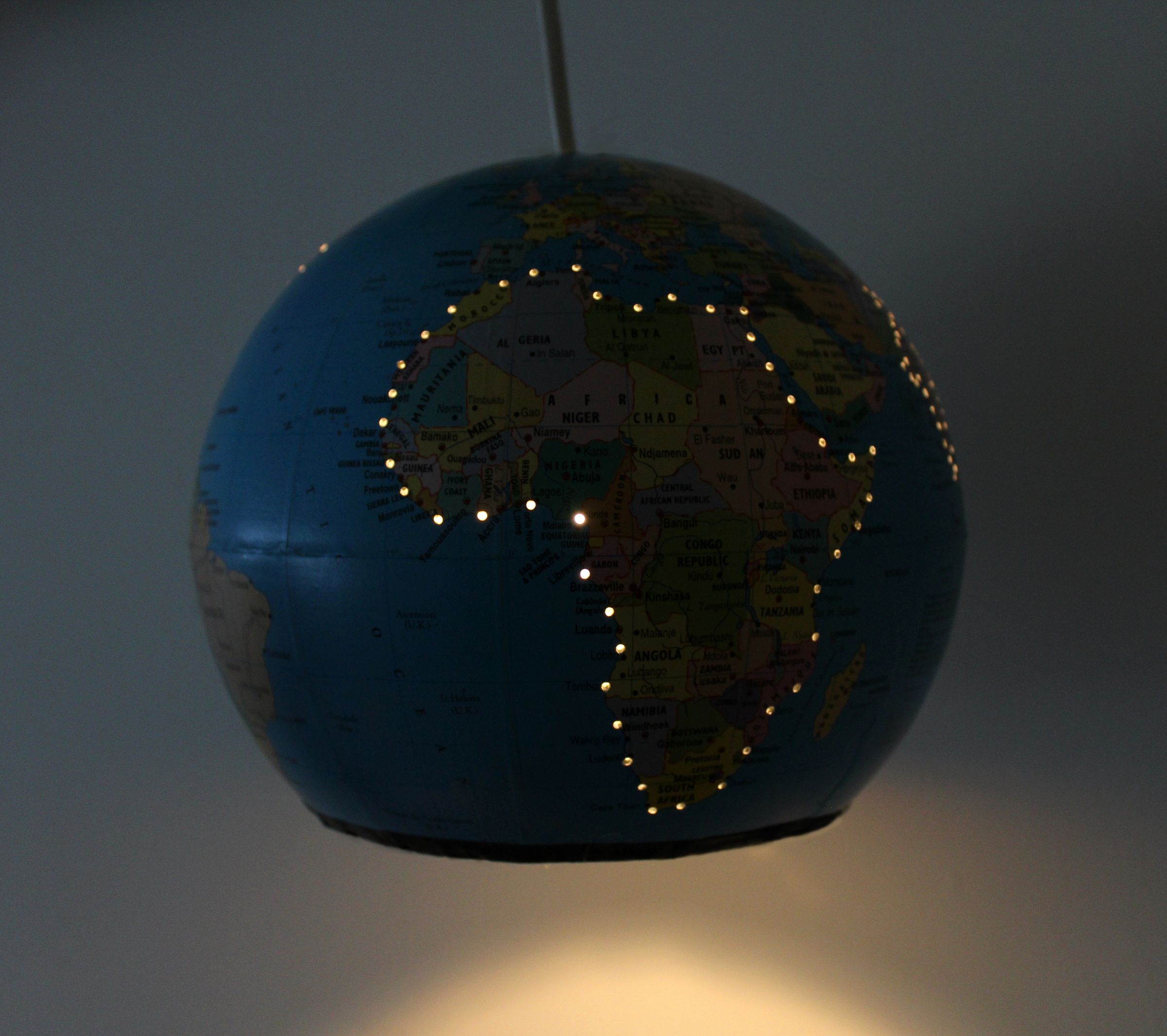 Upcycled Globe Lamp : 5 Steps (with Pictures) - Instructables