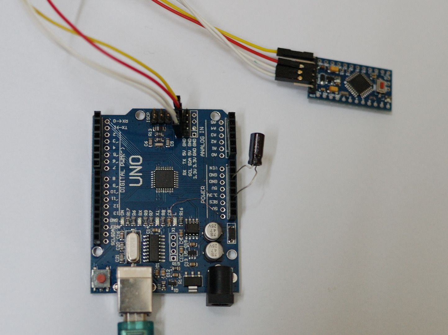 Uploading Sketches to Arduino Pro Mini Using Arduino UNO Board (without ...