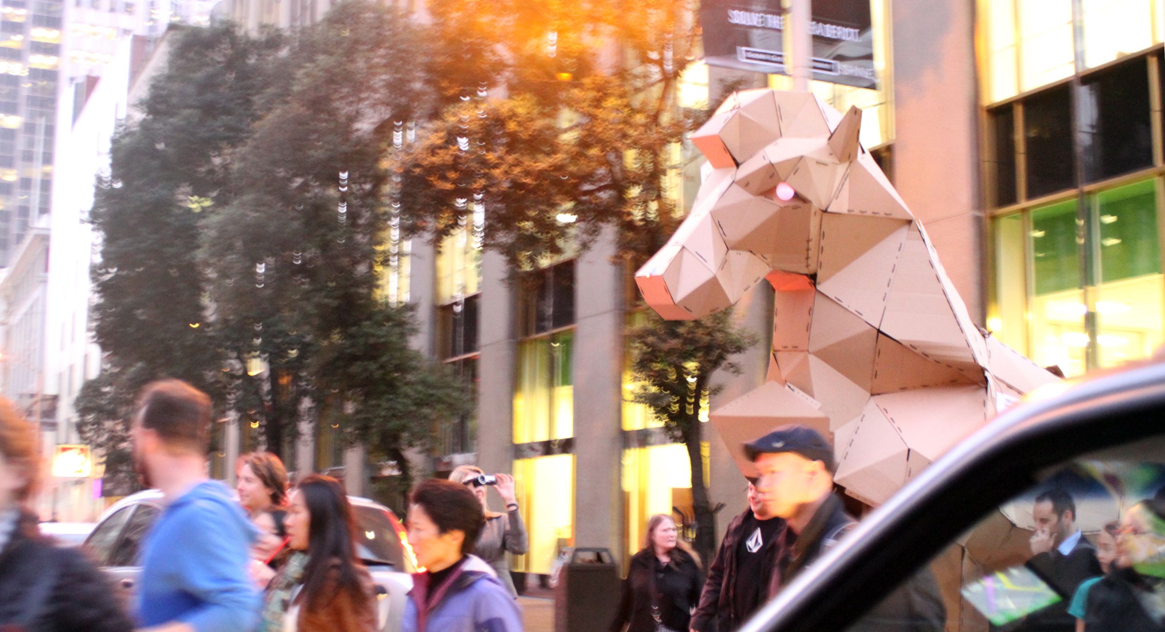 Giant Papercraft Trojan Horse : 21 Steps (with Pictures) - Instructables