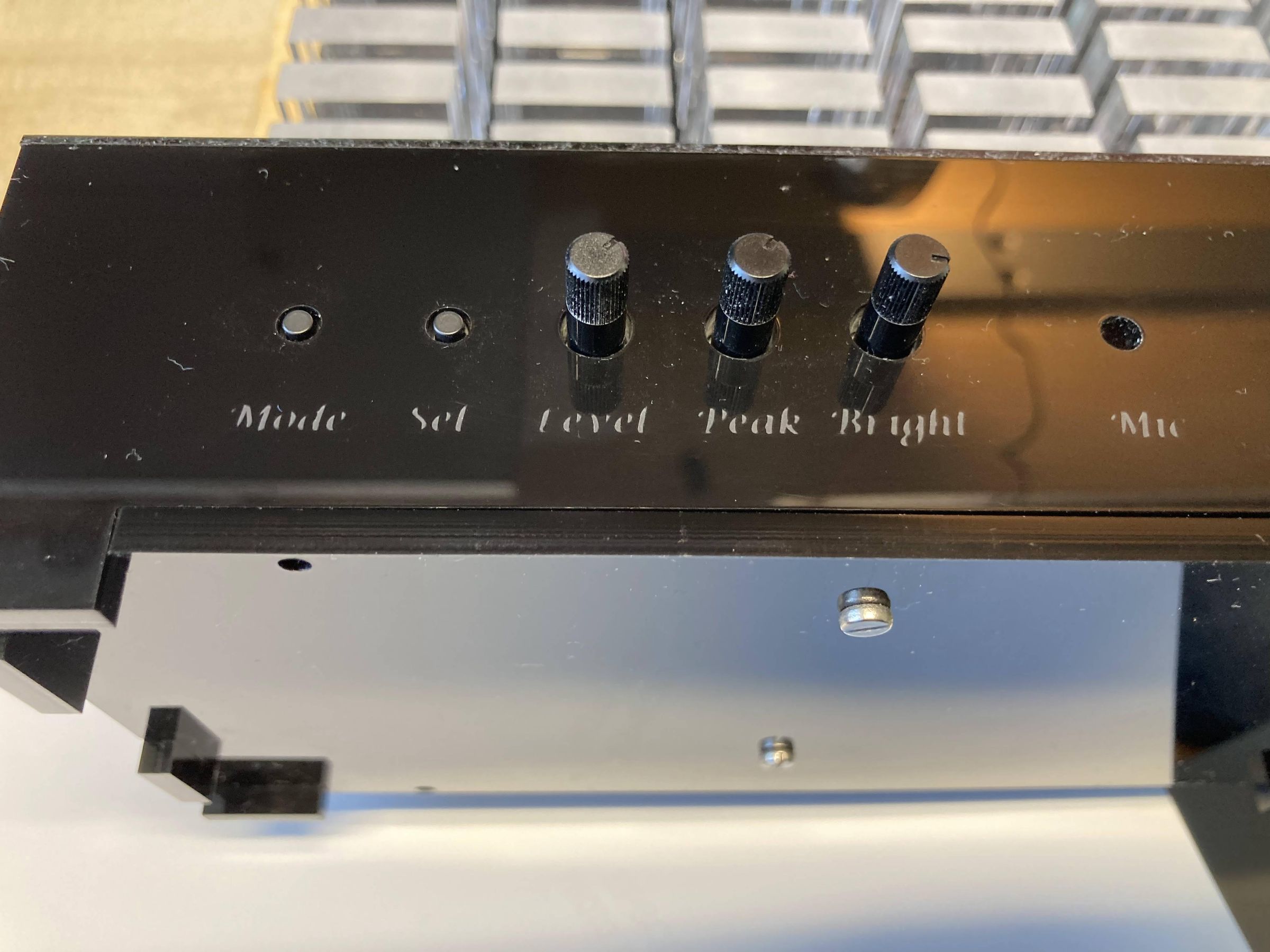 Classic Analog Spectrum Analyzer for Your Desktop : 8 Steps (with ...