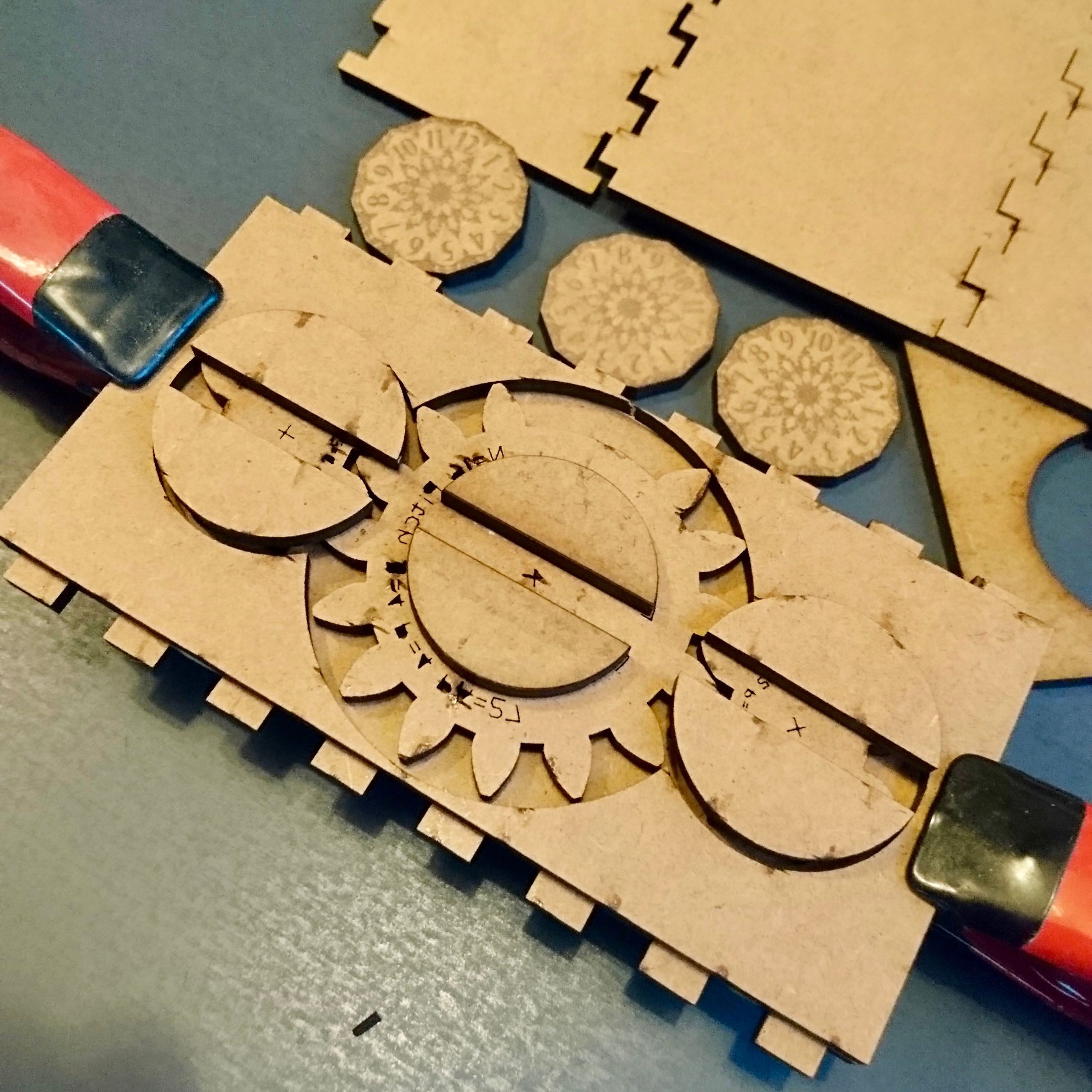 Three Dial Geared Puzzle Box [gearbox] : 5 Steps (with Pictures ...