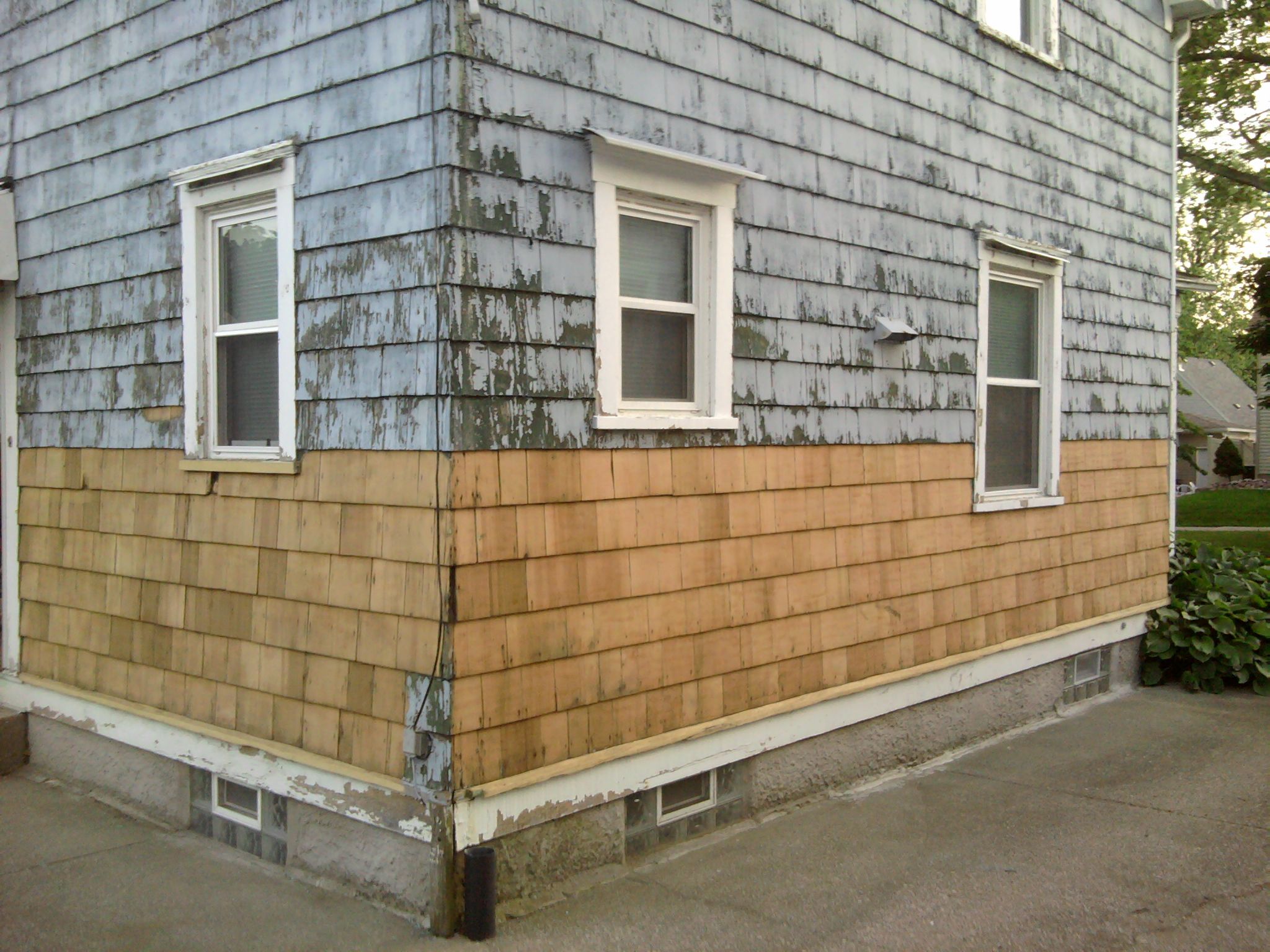 Refinish and Stain Wood Siding : 4 Steps (with Pictures) - Instructables