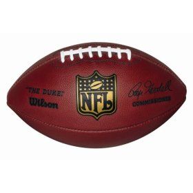 How to Catch a Football (NFL Regulation Size) : 10 Steps - Instructables