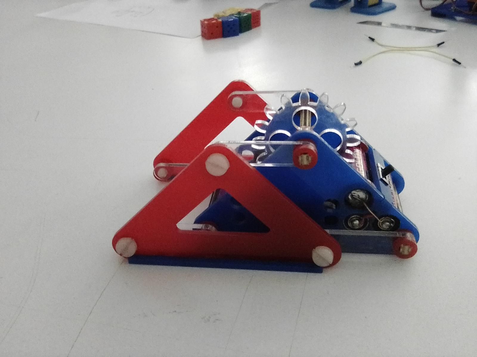 A Simple 3D Printed "Walking" Mechanism. (with Pictures) - Instructables