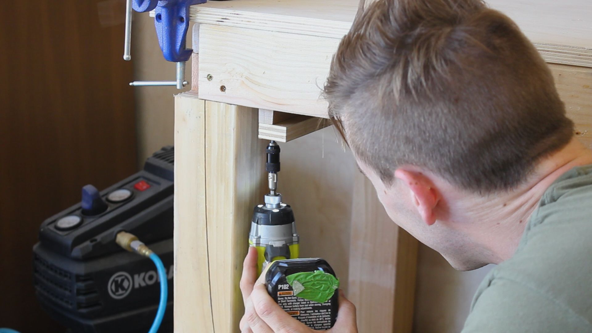 $100 10ft Work Bench/Surface With Storage : 12 Steps (with Pictures ...