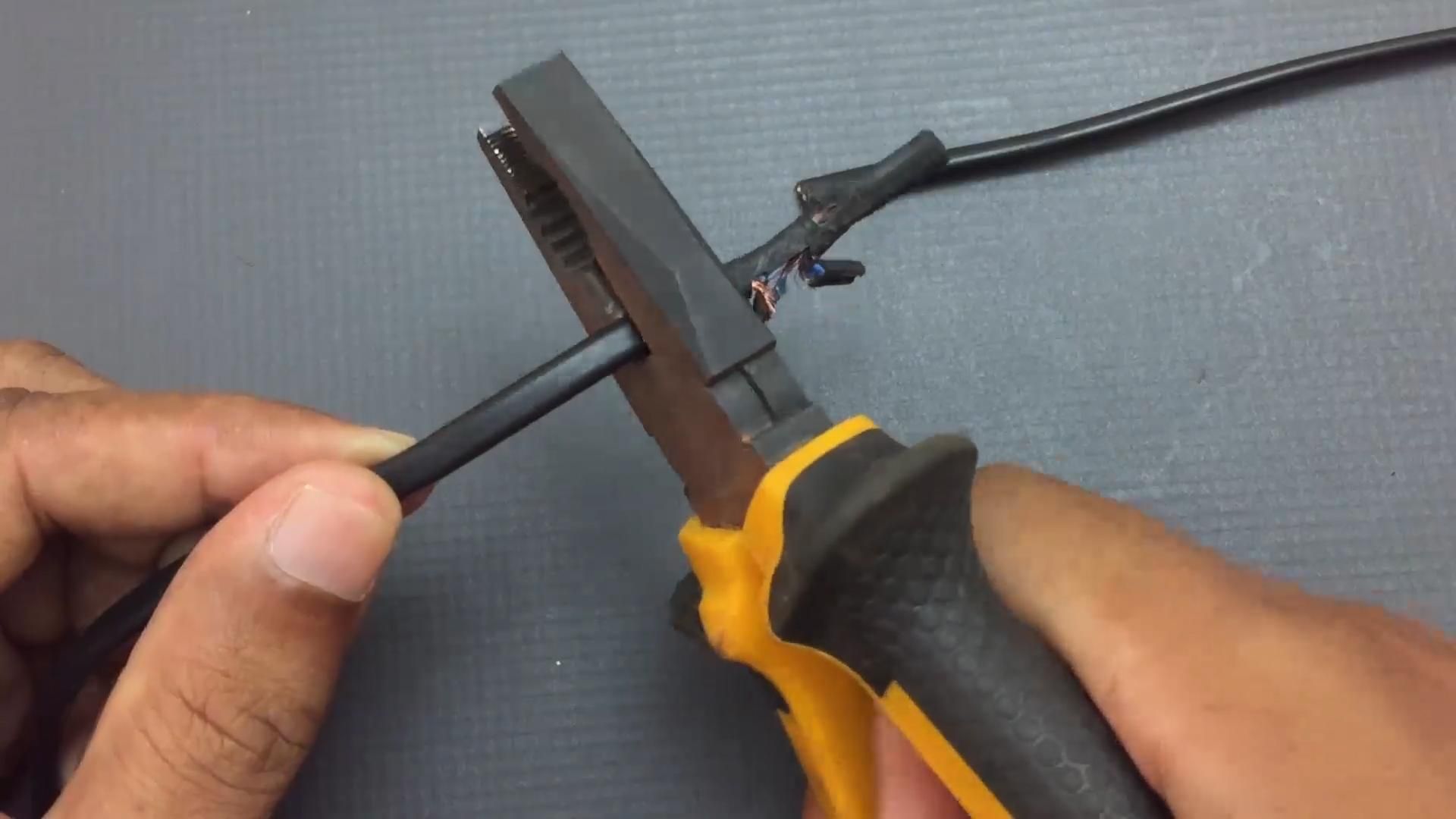 How to Fix a Wire or Cord That Has Been Cut or Damaged | With Minimum ...