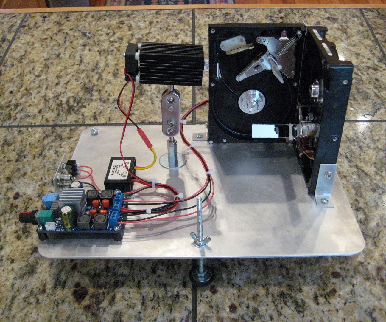 Music Laser Light Show : 15 Steps (with Pictures) - Instructables