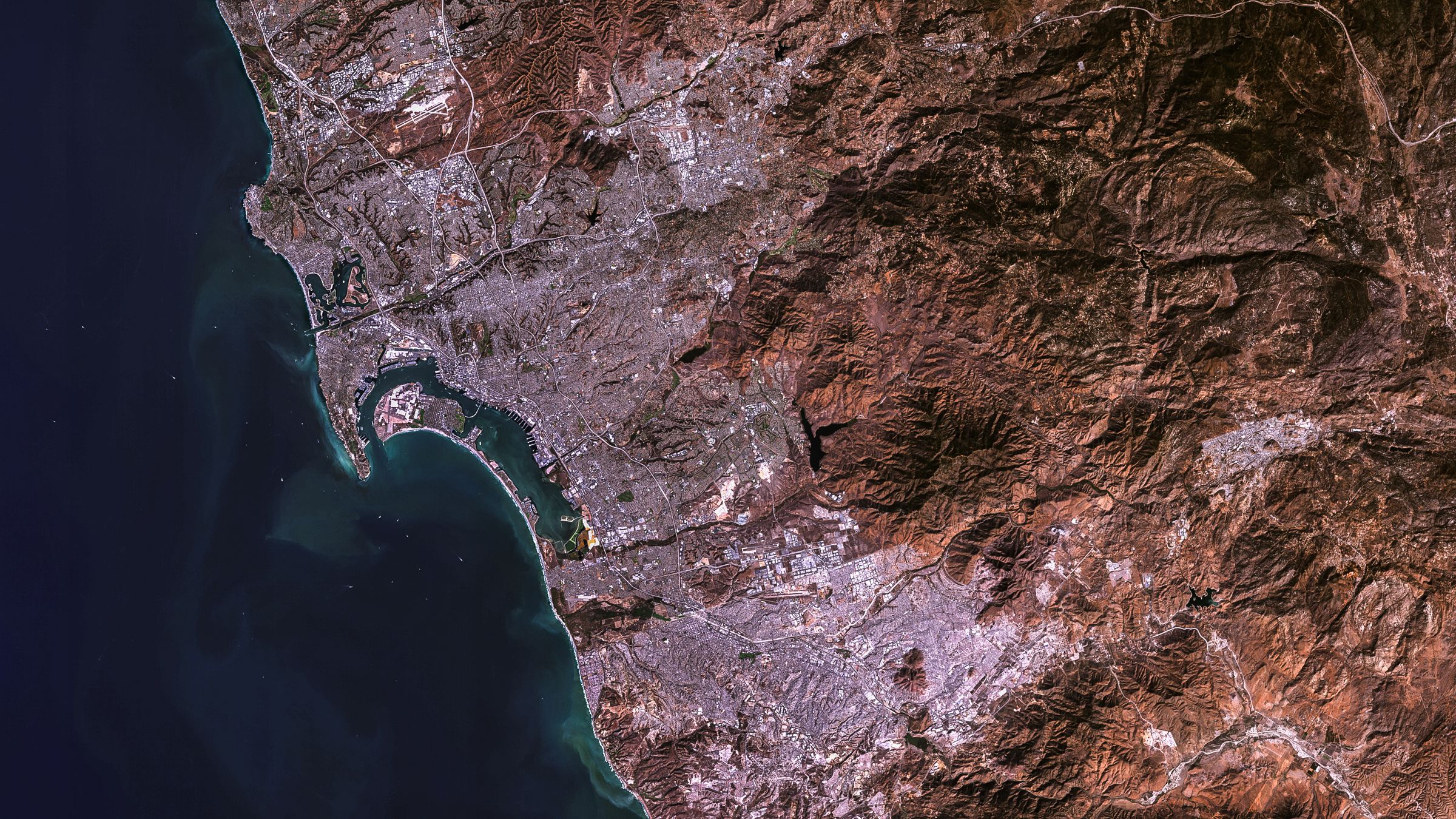 Creating Satellite Imagery - Landsat : 10 Steps (with Pictures ...