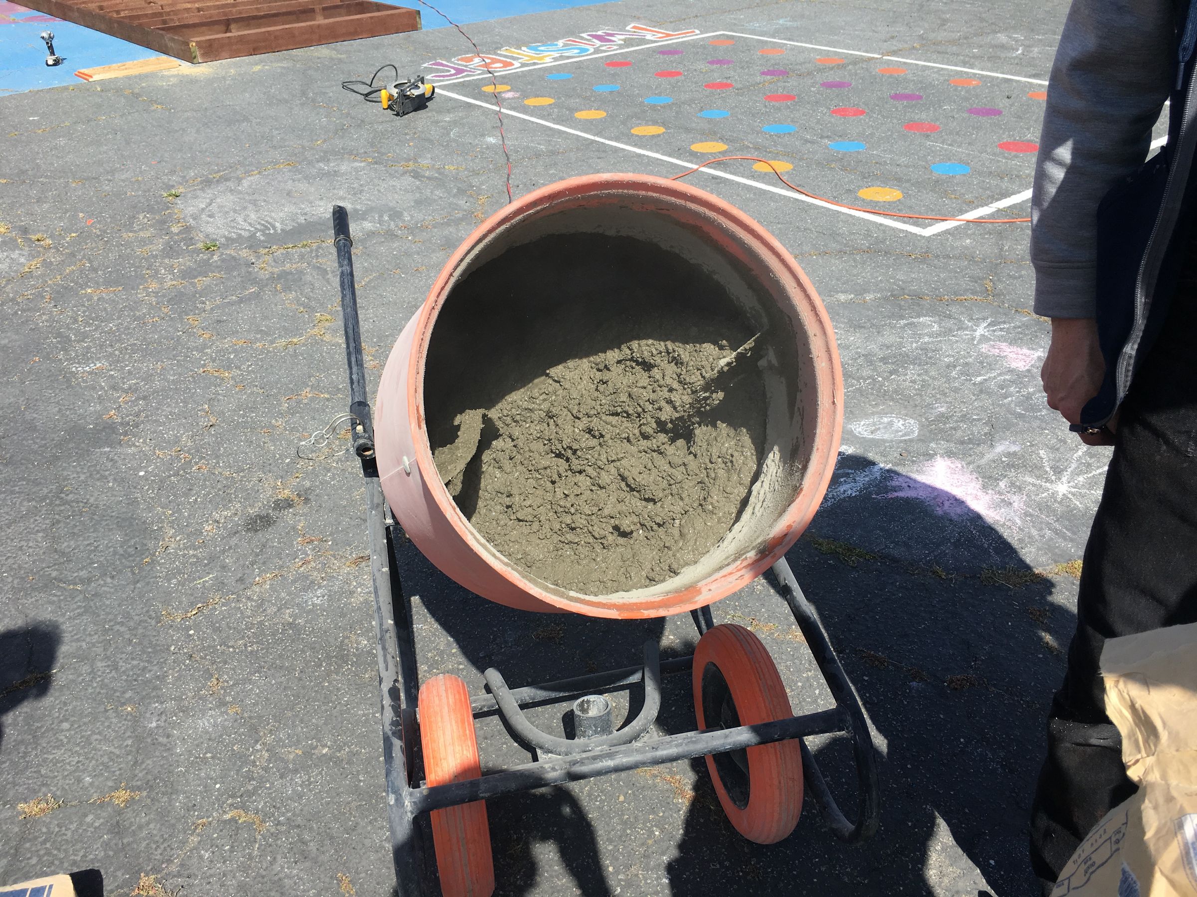 Building a Wall-ball Court : 9 Steps (with Pictures) - Instructables