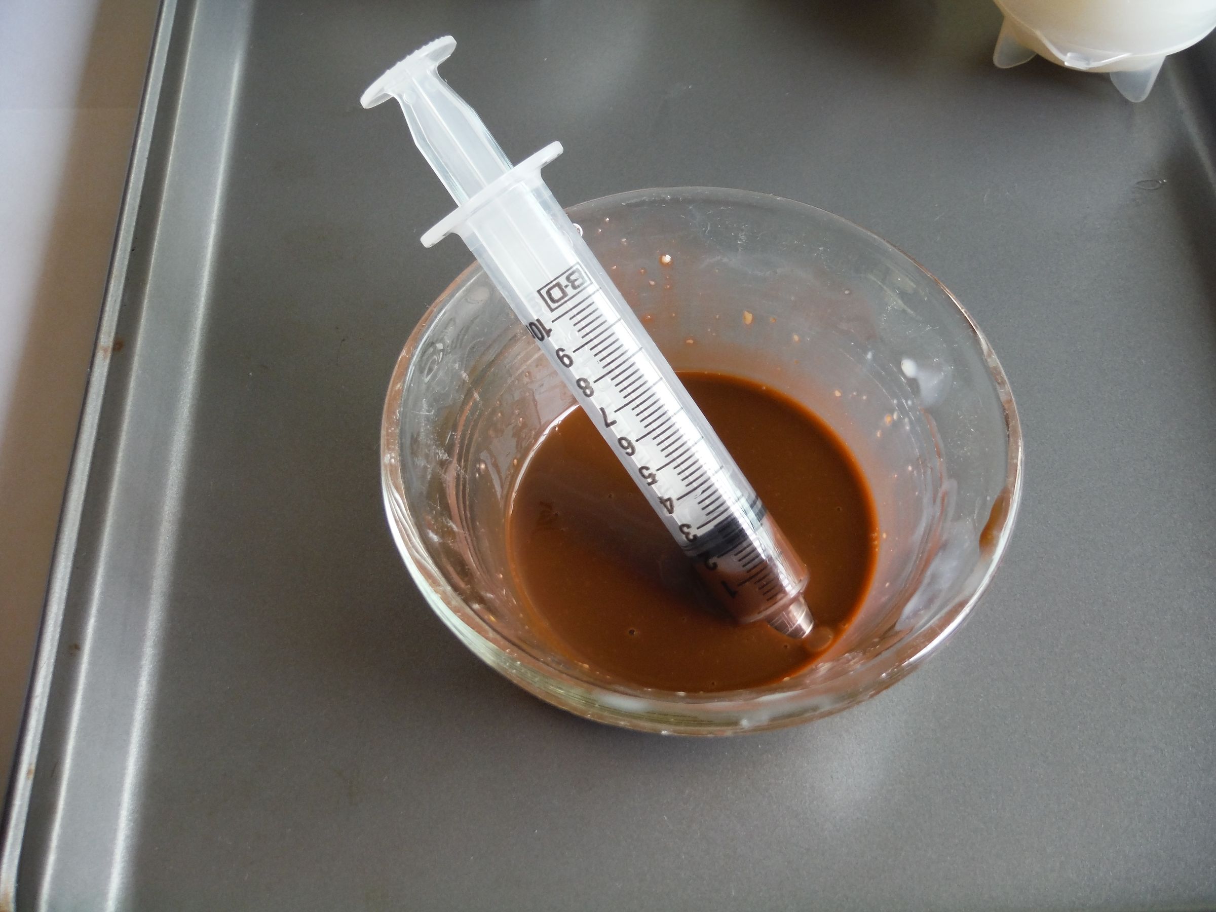 How to Make (edible) Creepy Things Encapsulated in Gelatin : 10 Steps ...