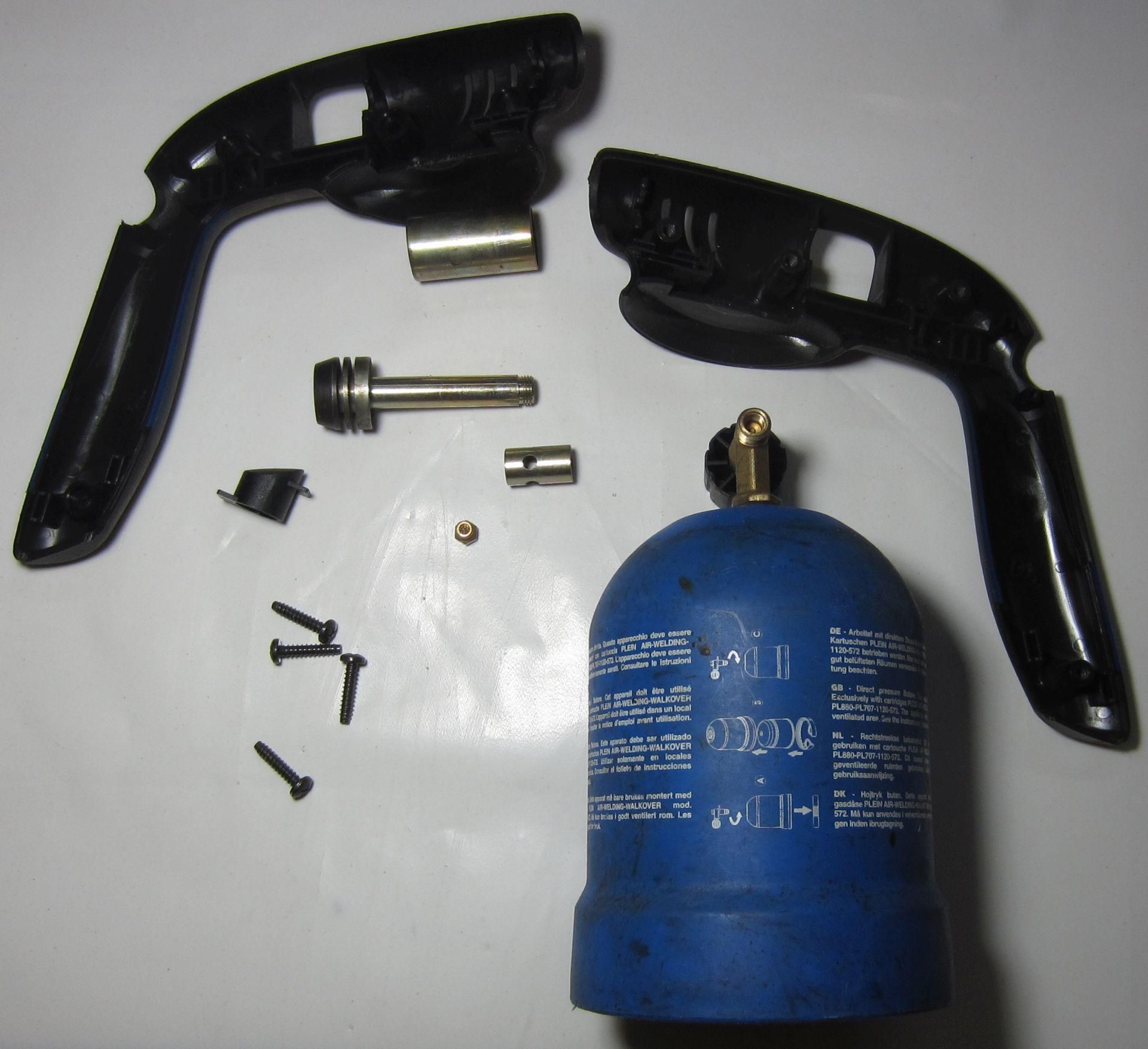 Blowtorch Blocked Jet Fix. : 3 Steps - Instructables