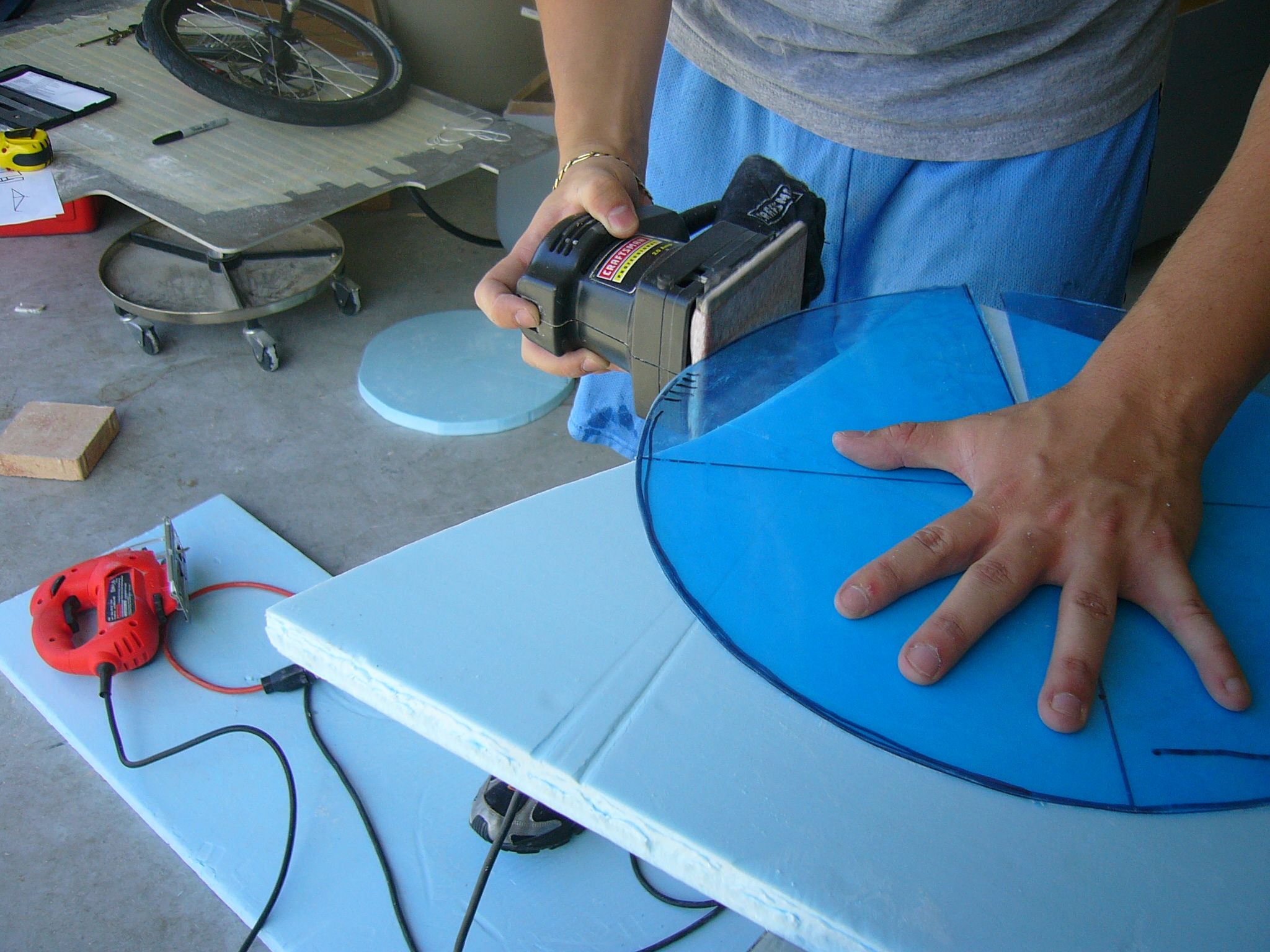 Aerodynamic Wheel Disks - for Your Bike : 5 Steps - Instructables