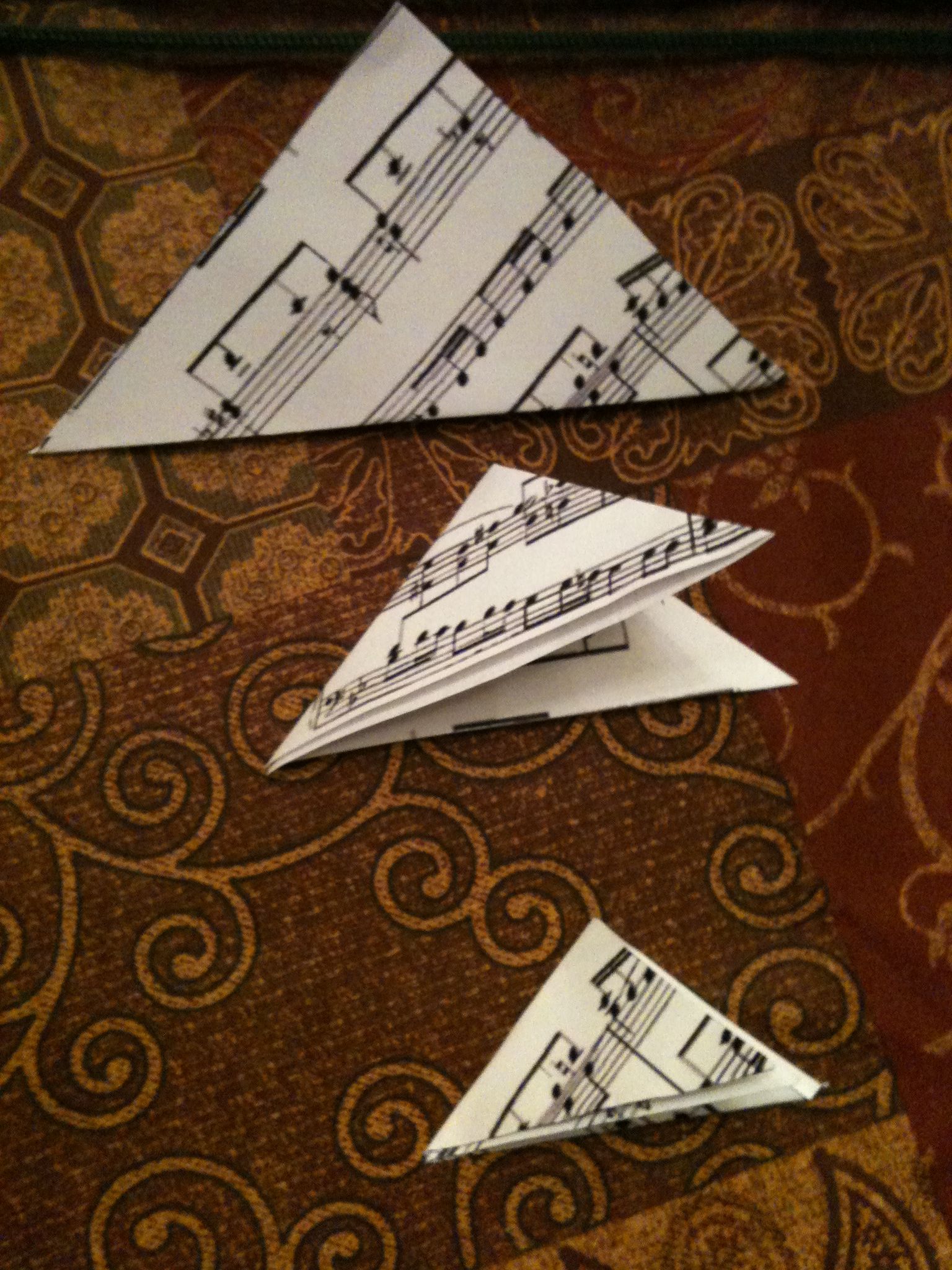 Sheet Music Flowers : 8 Steps (with Pictures) - Instructables