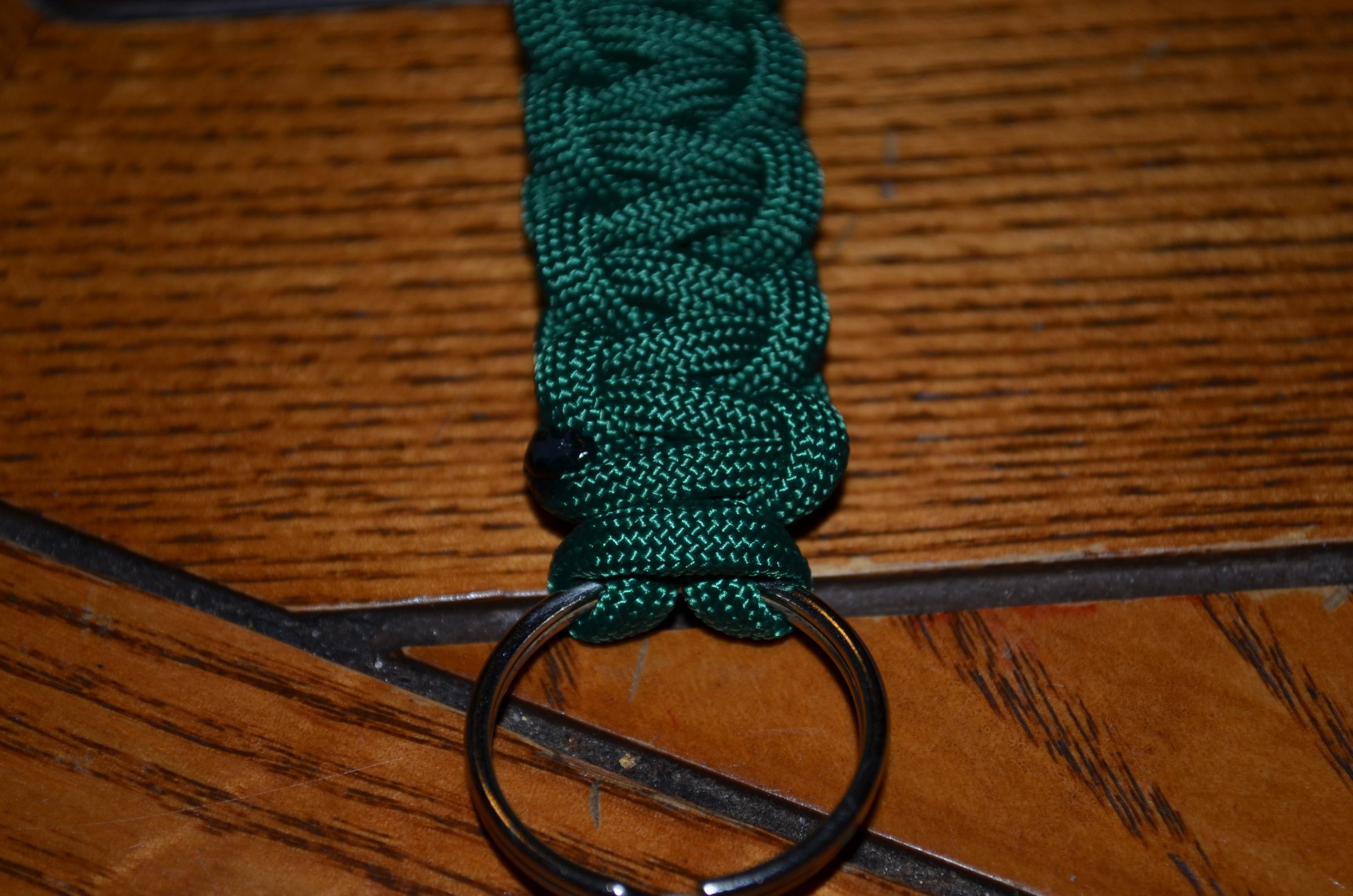 Easy Paracord Survival Key Fob : 5 Steps (with Pictures) - Instructables