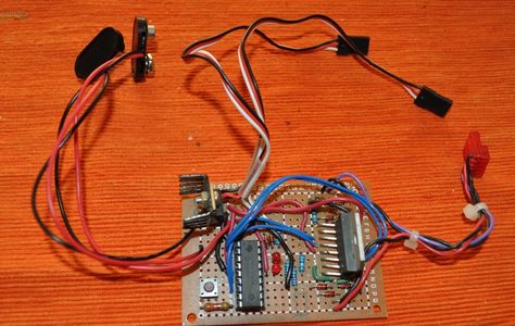 PIC RC Motor Controller (and Example Lego Robot) : 6 Steps (with ...