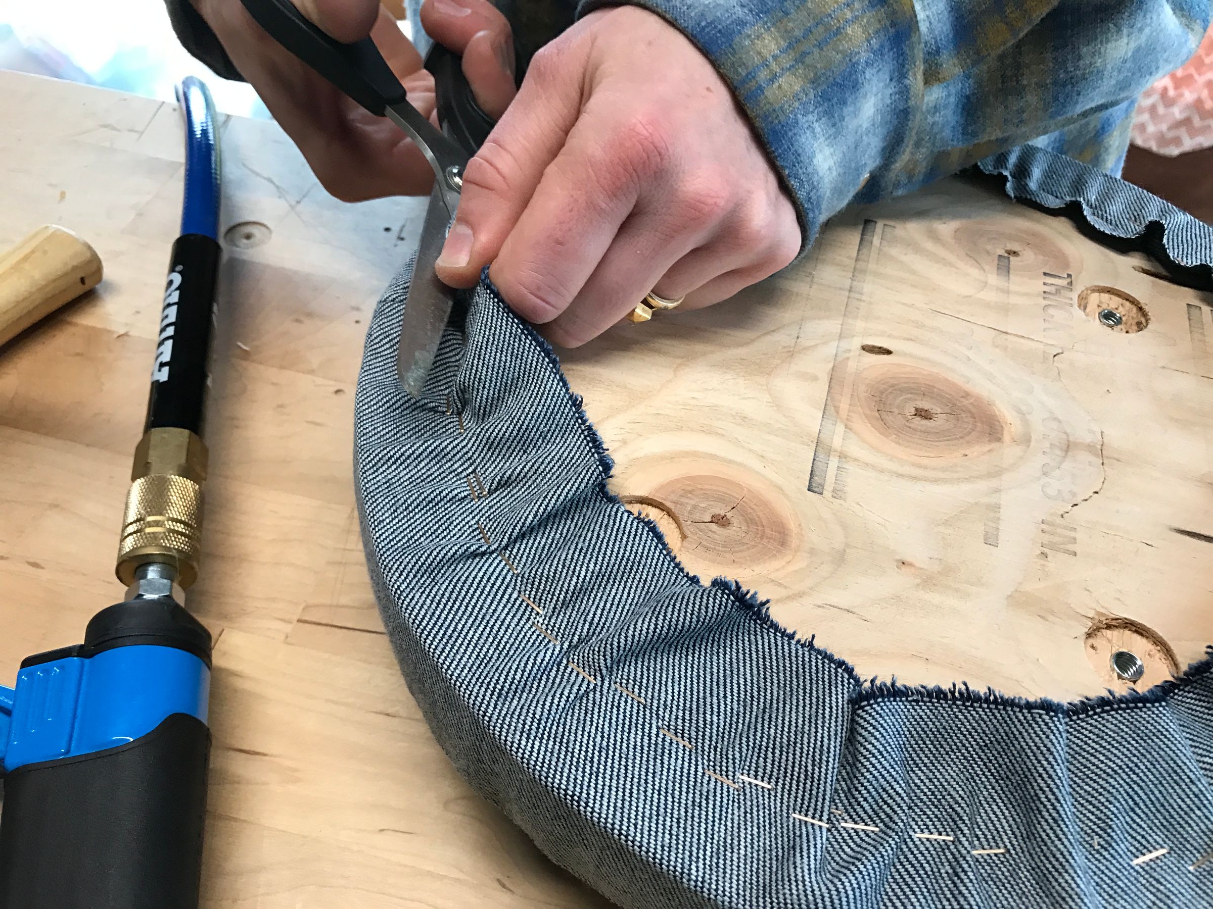 The Amazing Bucket Stool! : 5 Steps (with Pictures) - Instructables