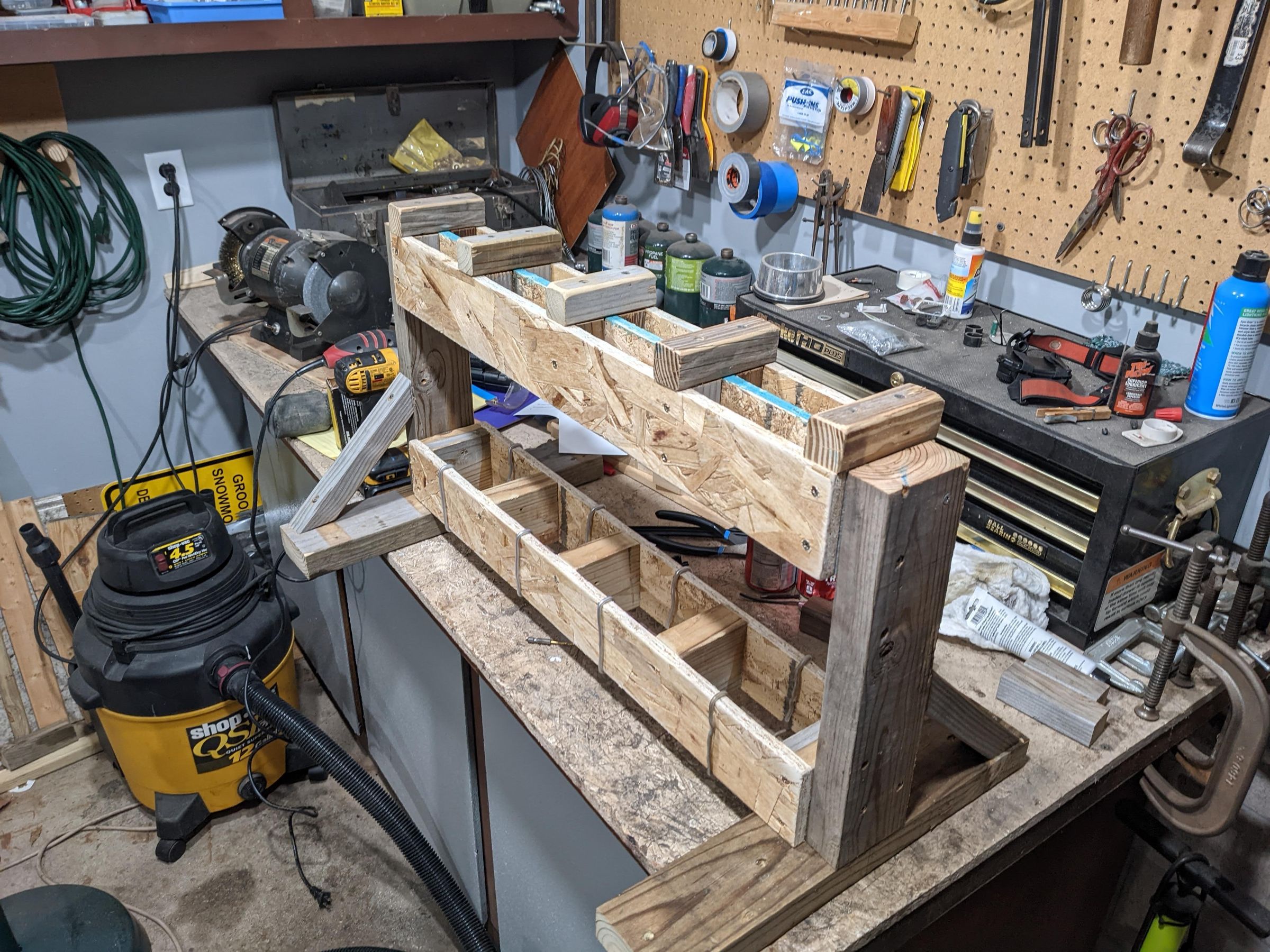 Ski Rack From 2x4 and Plywood : 8 Steps (with Pictures) - Instructables
