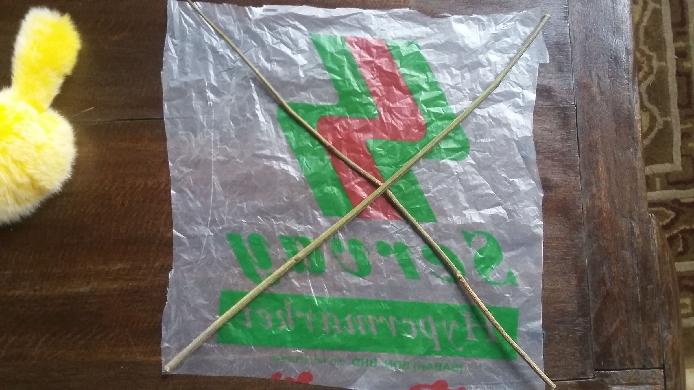 Filipino Plastic Bag Kite : 4 Steps (with Pictures) - Instructables