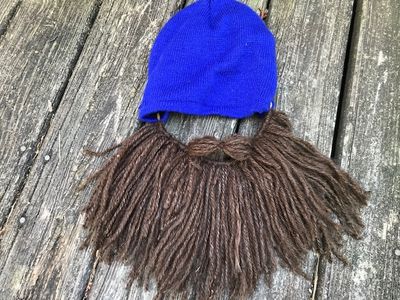 Easy Yarn Beard Hat : 13 Steps (with Pictures) - Instructables