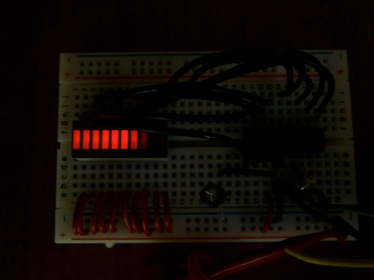 LM3915/LM3916 VU Meter : 5 Steps (with Pictures) - Instructables