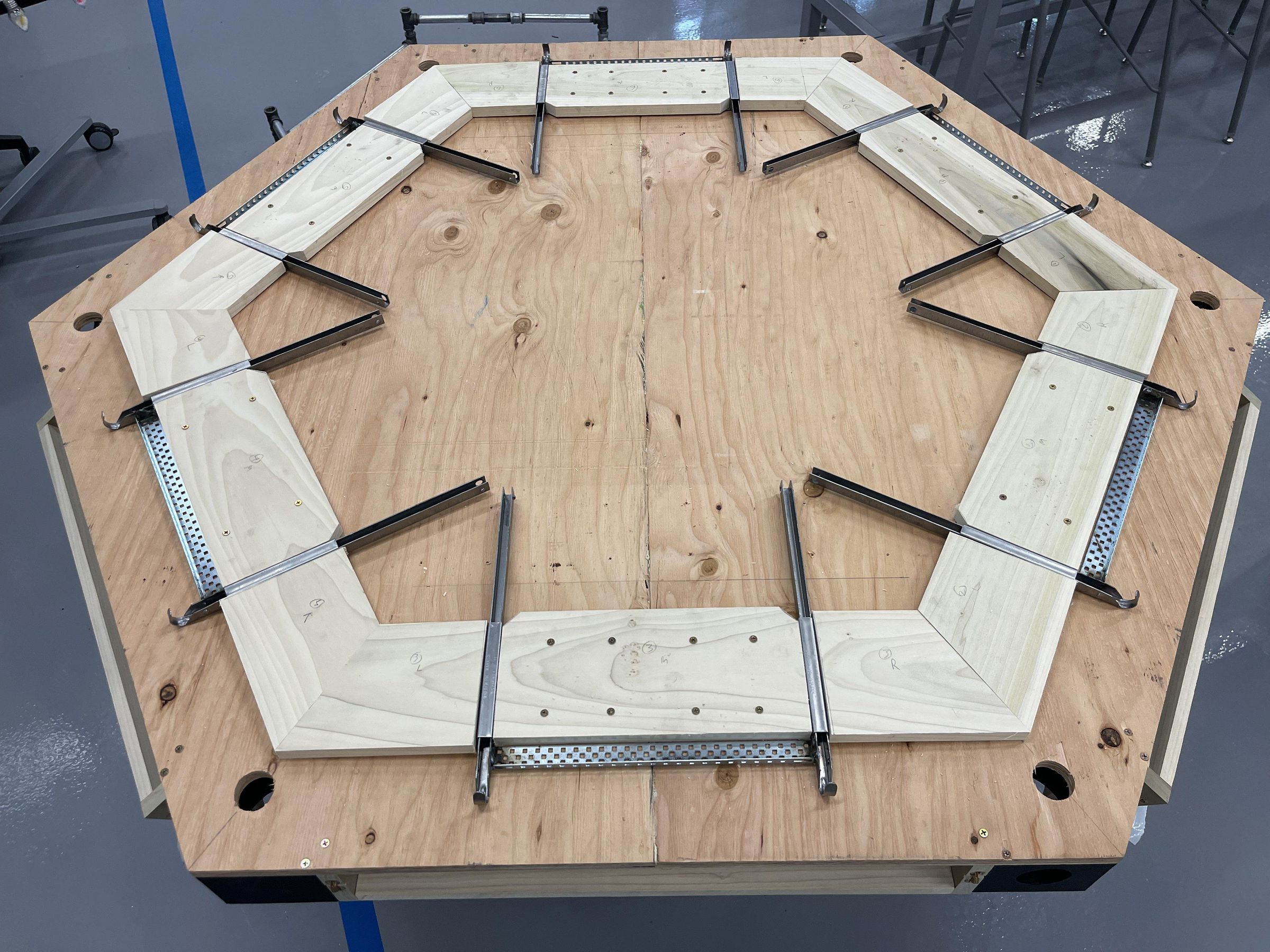 Hexagonal Board Game Table W/ Speakers and Flip-Out Desks : 14 Steps ...