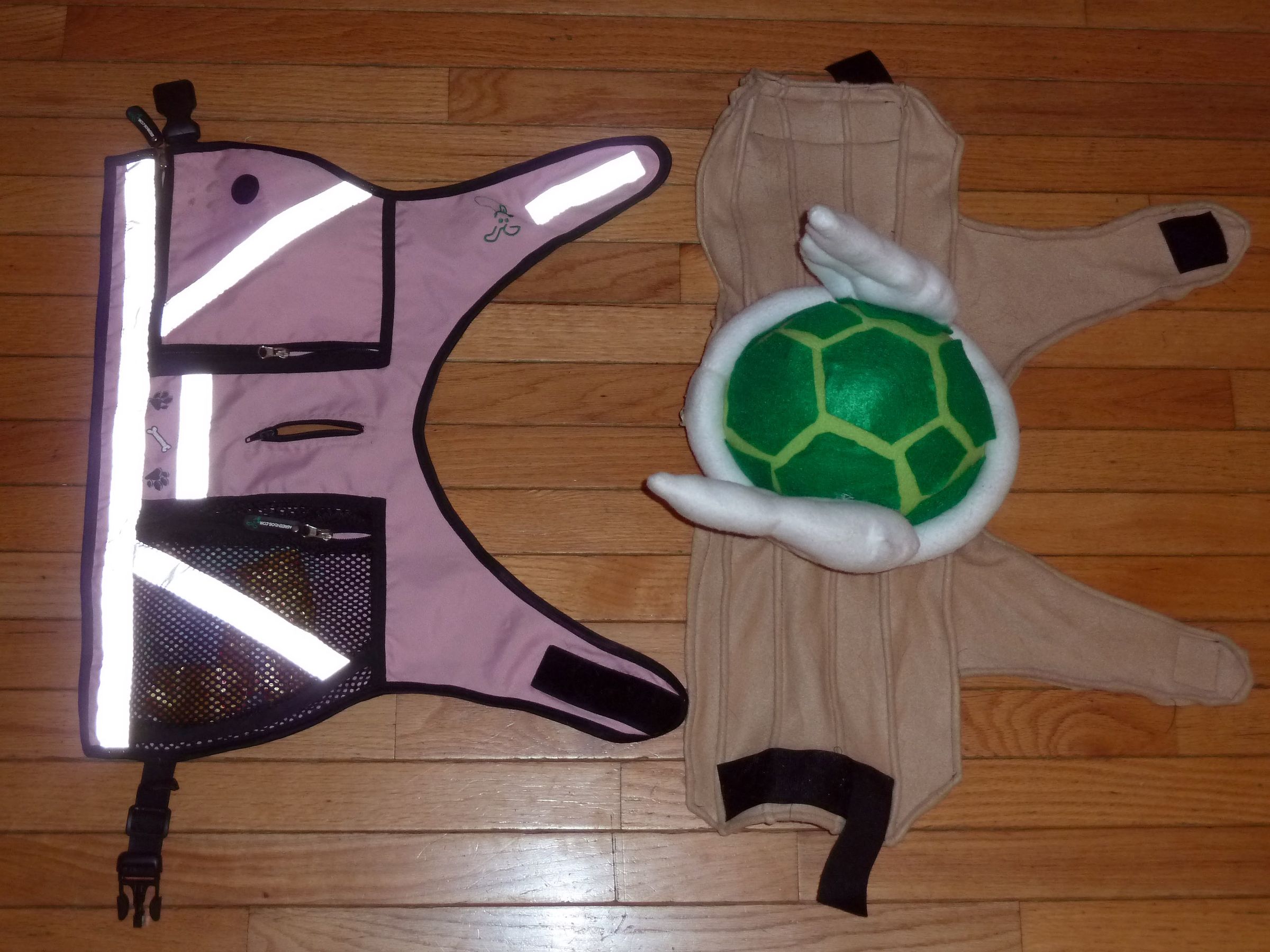 Mario Themed Costumes for Dogs and People : 3 Steps - Instructables