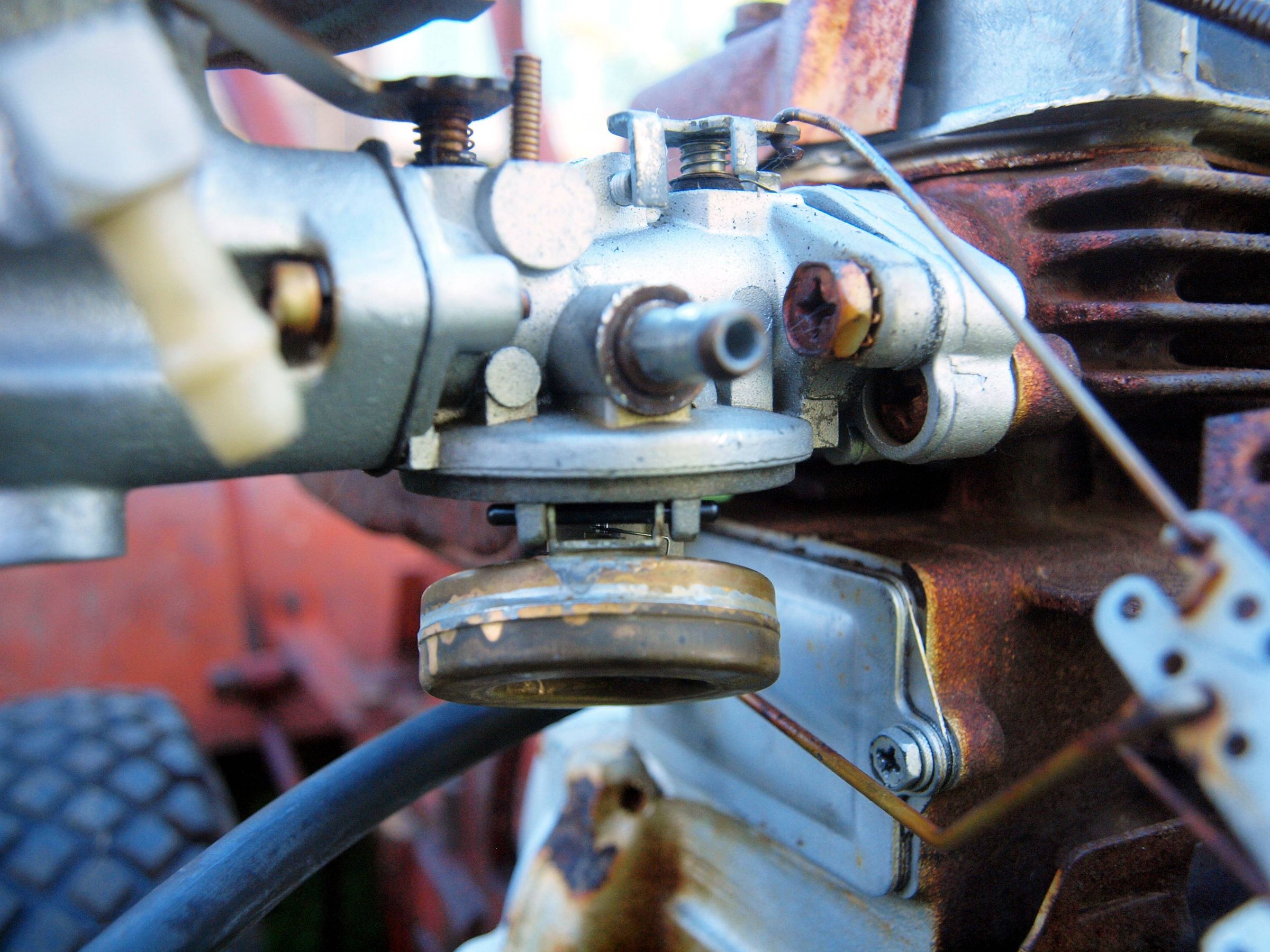 How to Resurrect and Fix a Long Abandoned Rototiller. : 7 Steps (with ...