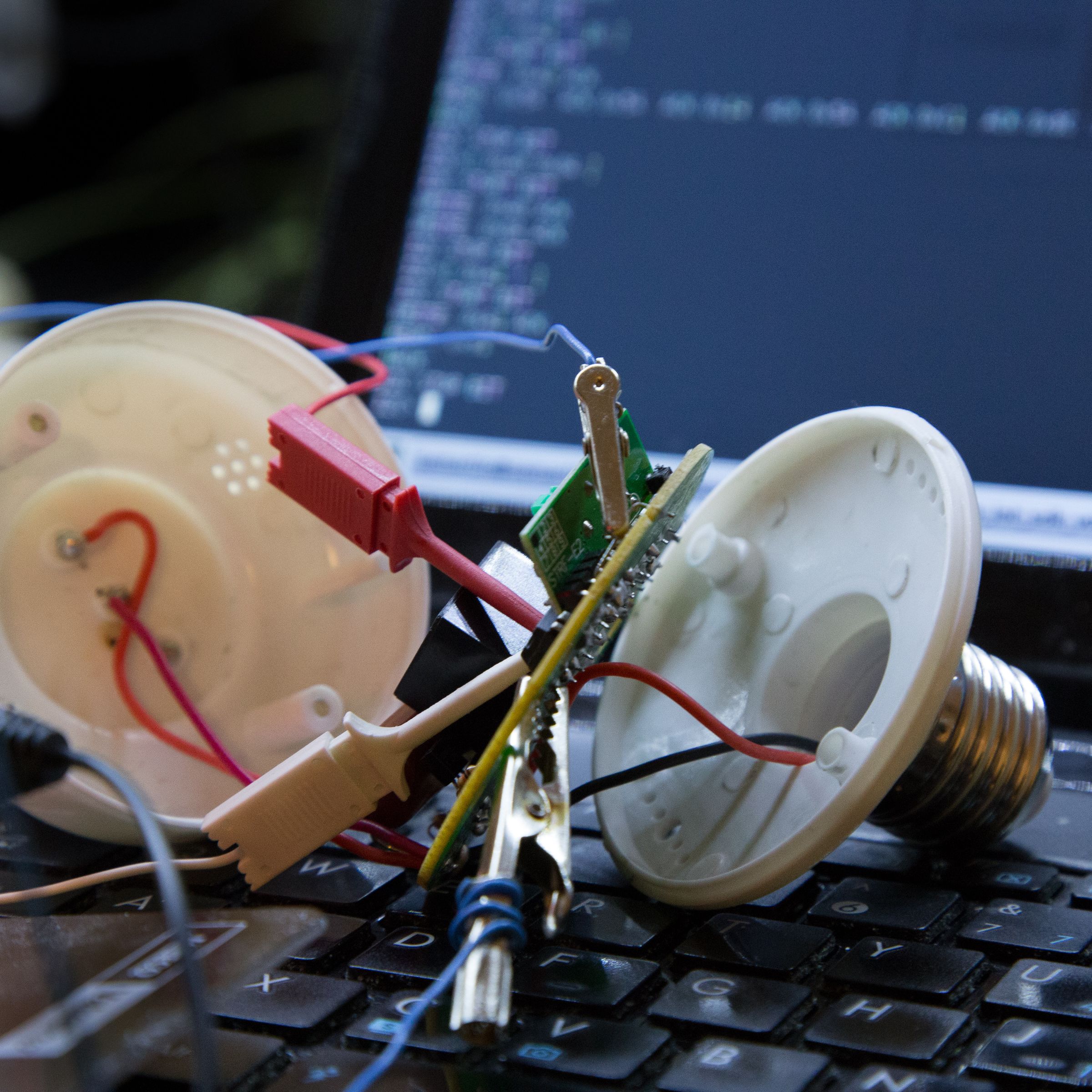 Cheap Arduino Controlled Light Sockets - Reverse Engineering RF : 5 ...