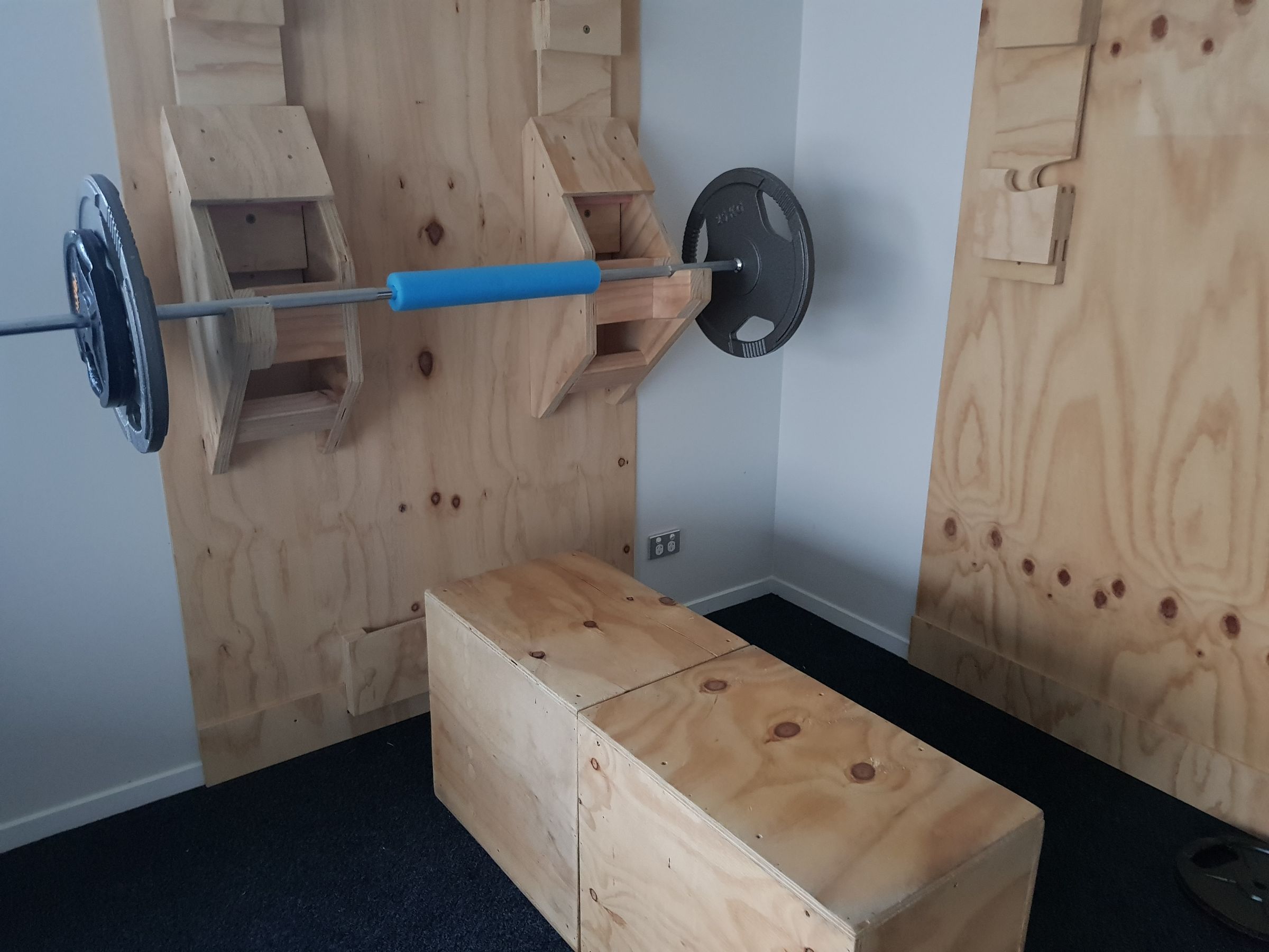 Functional Corner Home Gym : 10 Steps (with Pictures) - Instructables