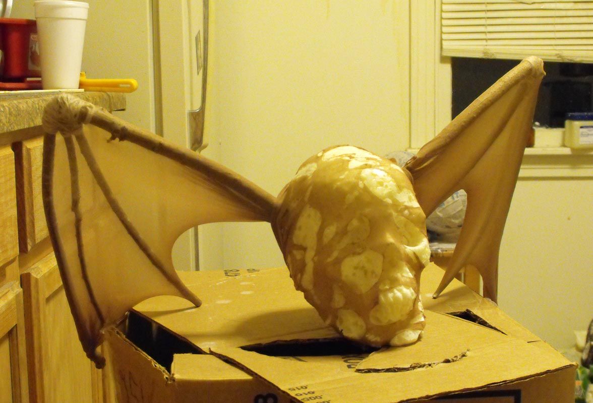 DIY Skeleton Made From Sticks, String, Foam and Mache' : 5 Steps (with ...