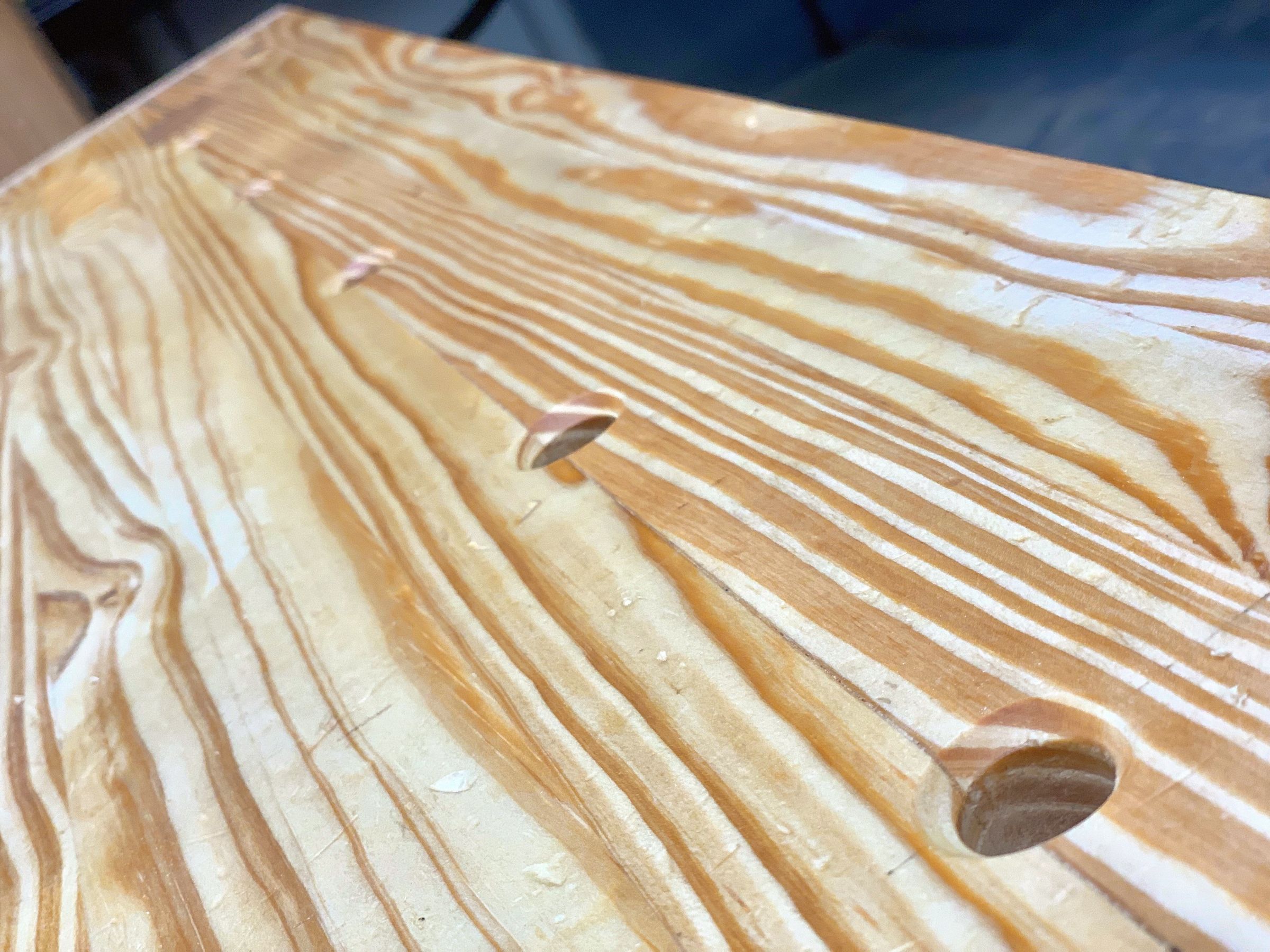 Where to Place Your Bench Dogs : 6 Steps (with Pictures) - Instructables