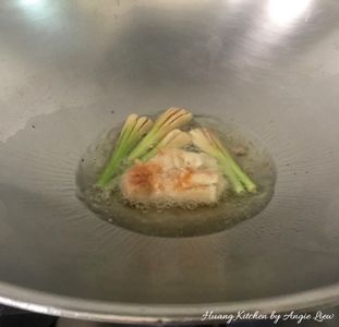 TRADITIONAL MALAYSIAN CHICKEN RENDANG : 14 Steps (with Pictures ...