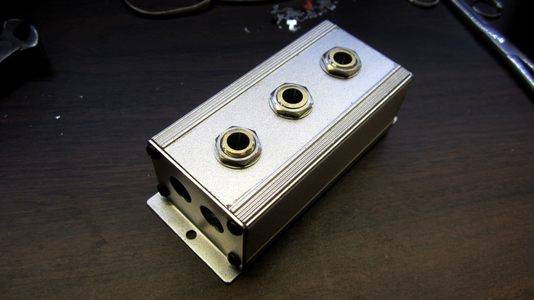 DIY Audio Jack Key Holder : 7 Steps (with Pictures) - Instructables