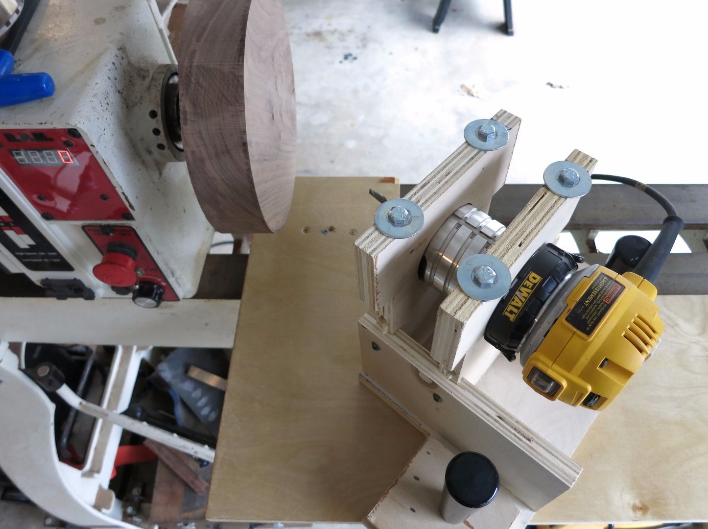Router Fluting Jig for Wood Lathe : 5 Steps (with Pictures) - Instructables