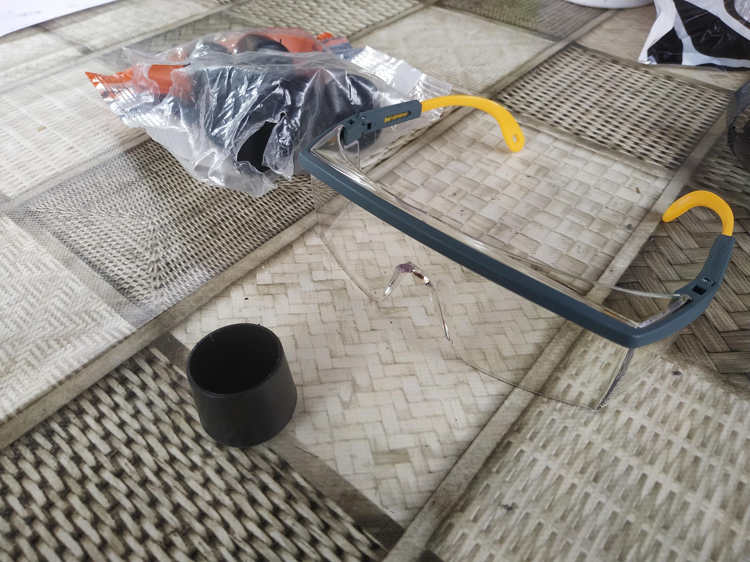 Dr. Sixtopus: a PVC Exoskeleton for Kids : 6 Steps (with Pictures ...