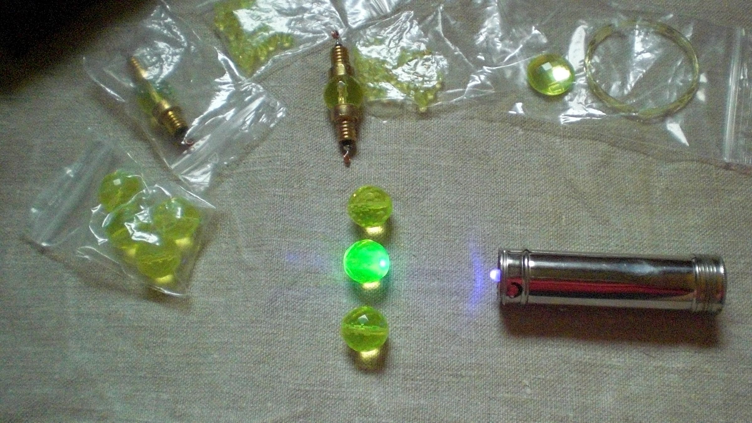 Steampunked Magic Uranium Light : 4 Steps (with Pictures) - Instructables