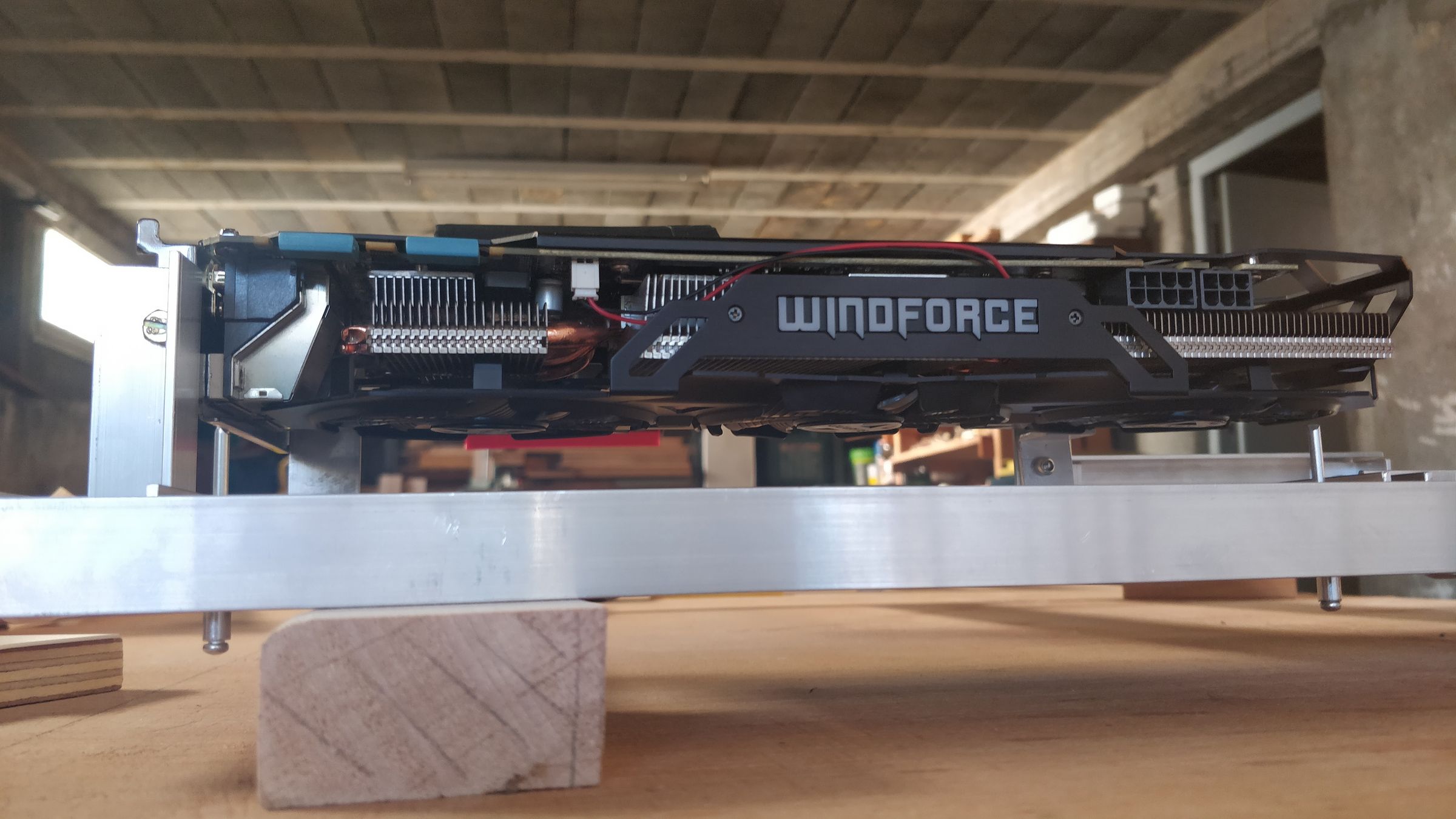 Desk With Built-in Computer and Laptop Height Stand : 10 Steps (with ...