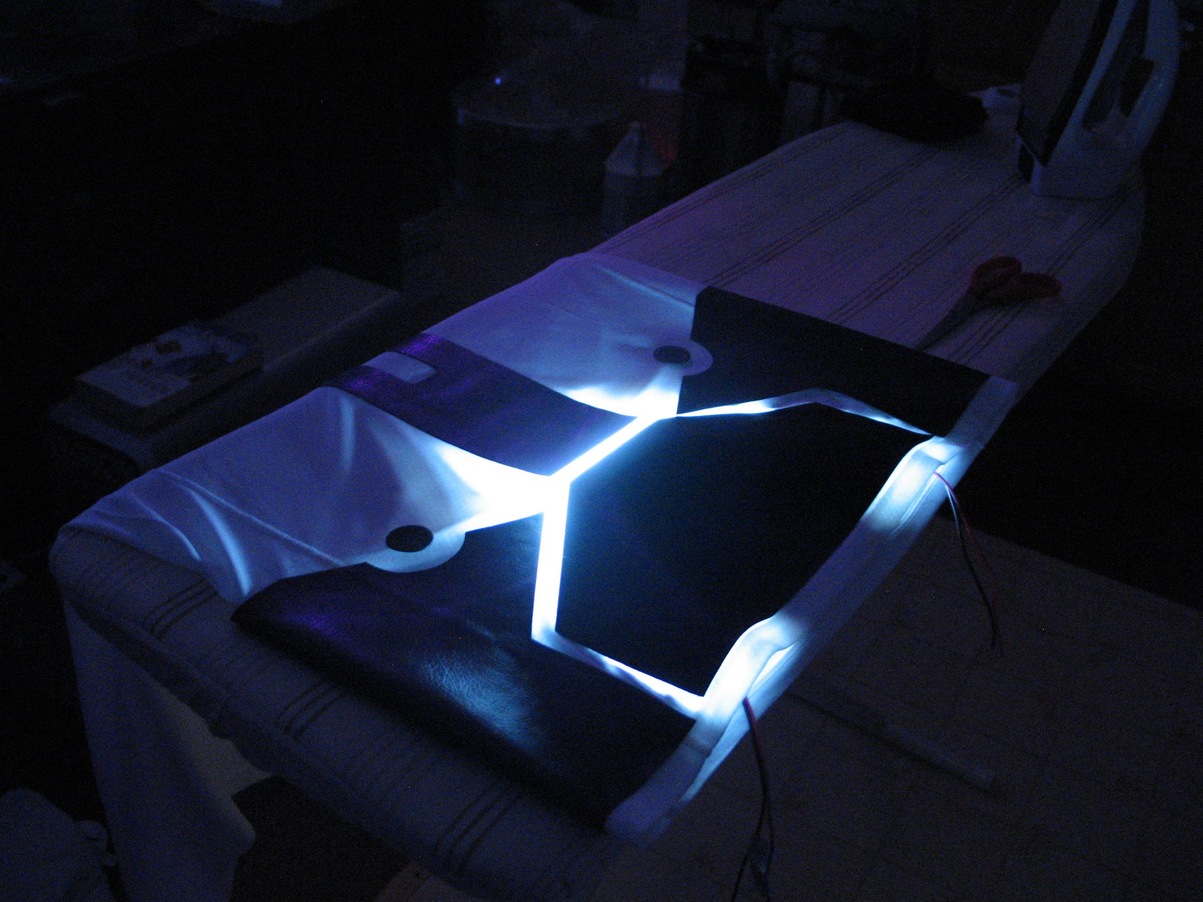 LED-lit Tron V2.0 Suit : 13 Steps (with Pictures) - Instructables