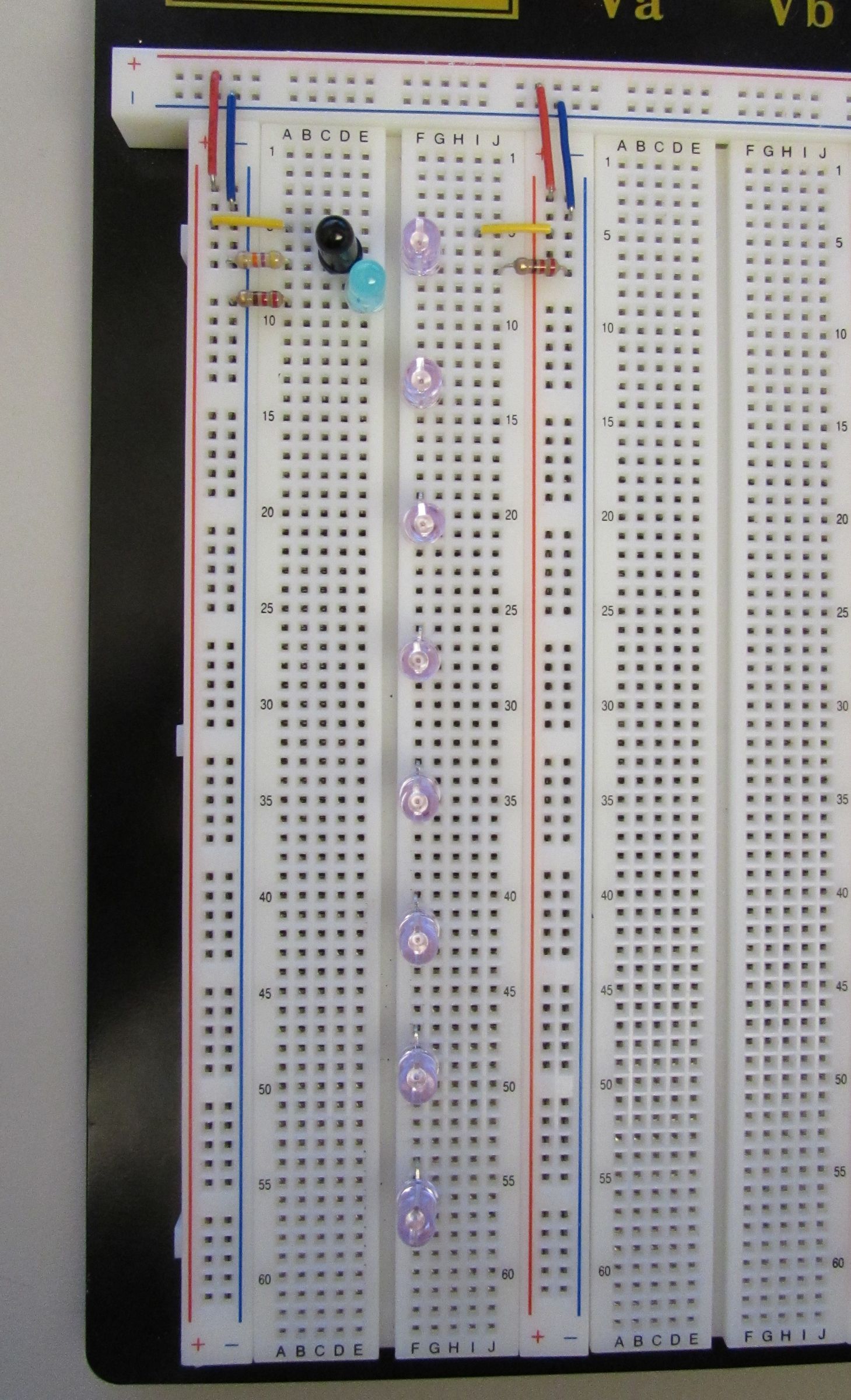 Proximity-Sensing LEDs : 7 Steps (with Pictures) - Instructables