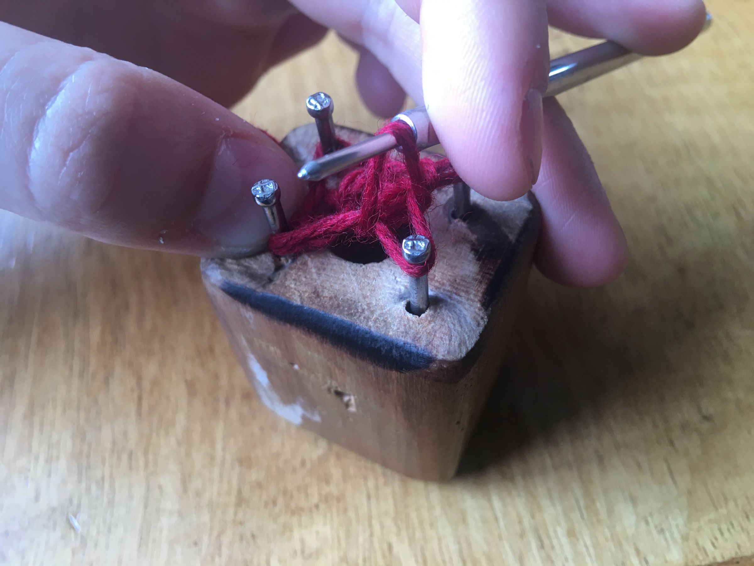 How to French Knit a Rug : 11 Steps (with Pictures) - Instructables