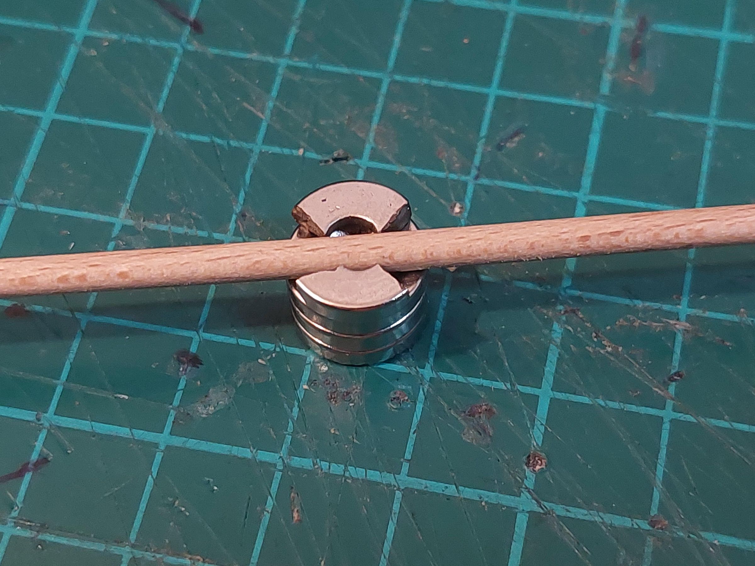 DIY Brushless DC Motor (Newman Motor) : 5 Steps (with Pictures ...